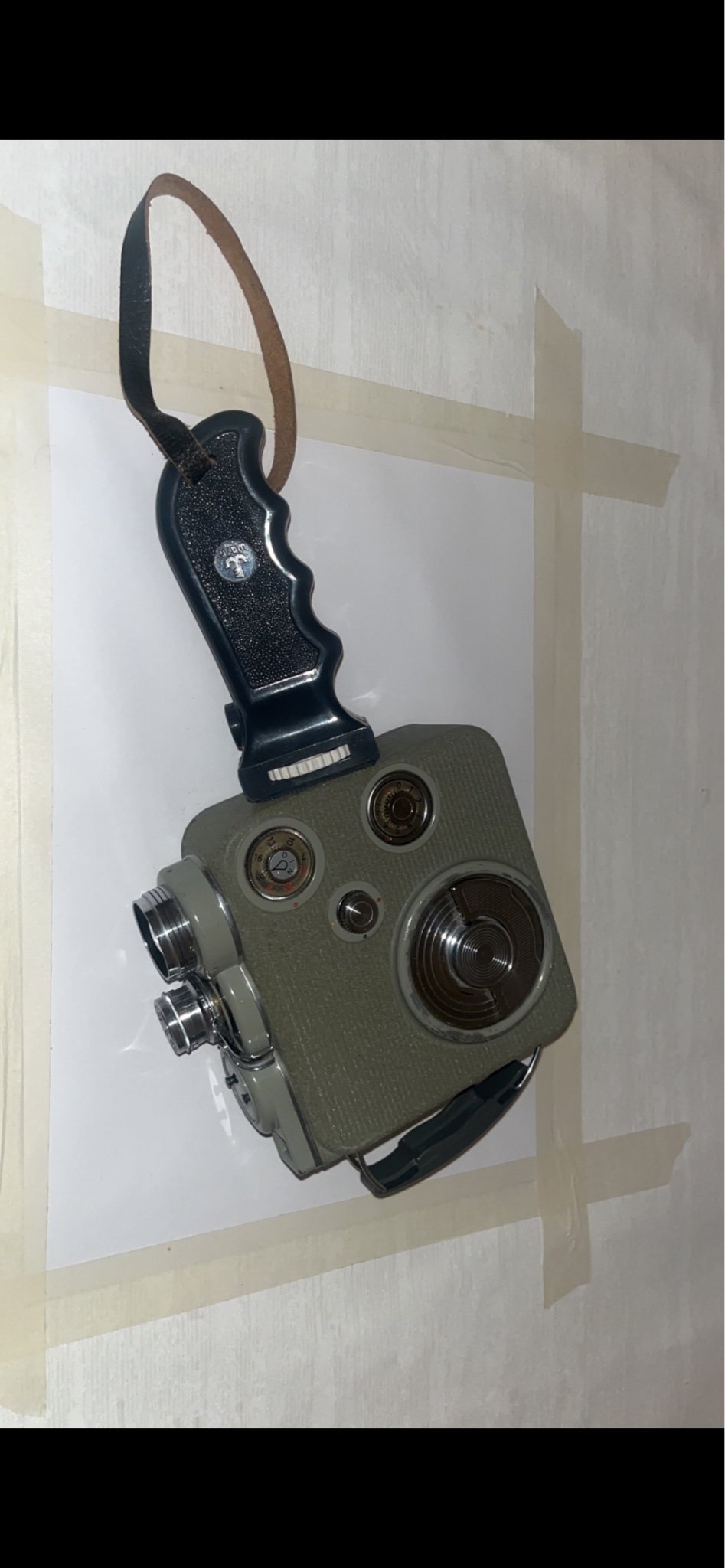 Se produkter som liknar Eumig Handkamera ”C3” på Tradera (629757235)