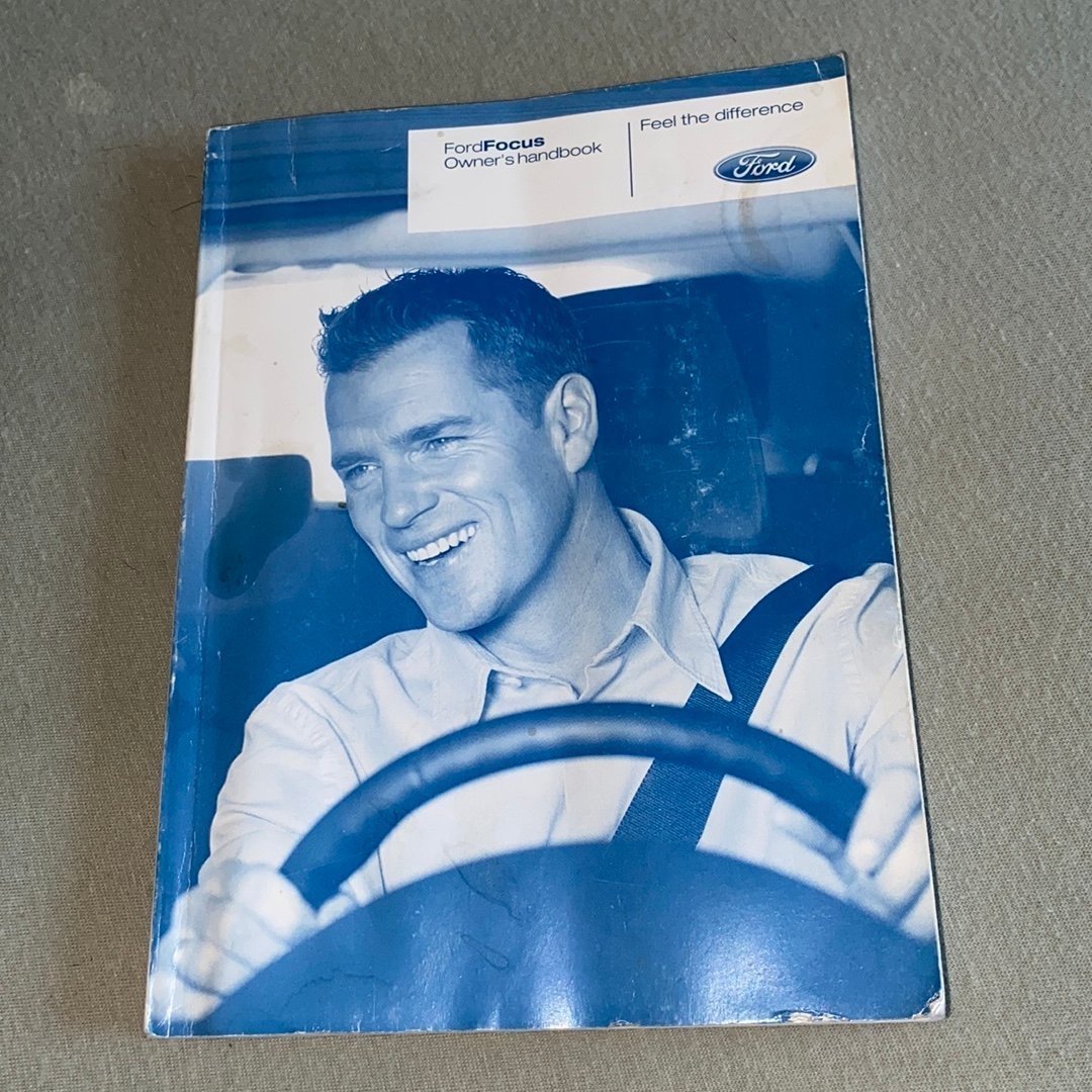 Se produkter som liknar Ford Focus Owner's handbook 2.. på Tradera ...