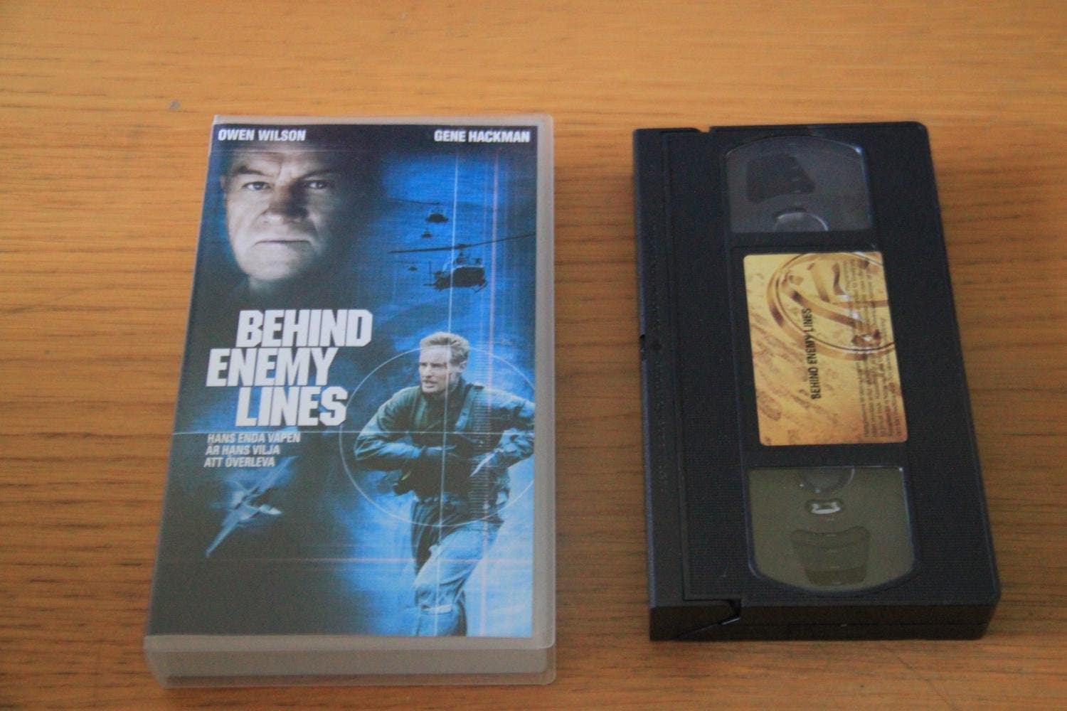 Behind Enemy Lines - VHS-film | Köp på Tradera (691349838)