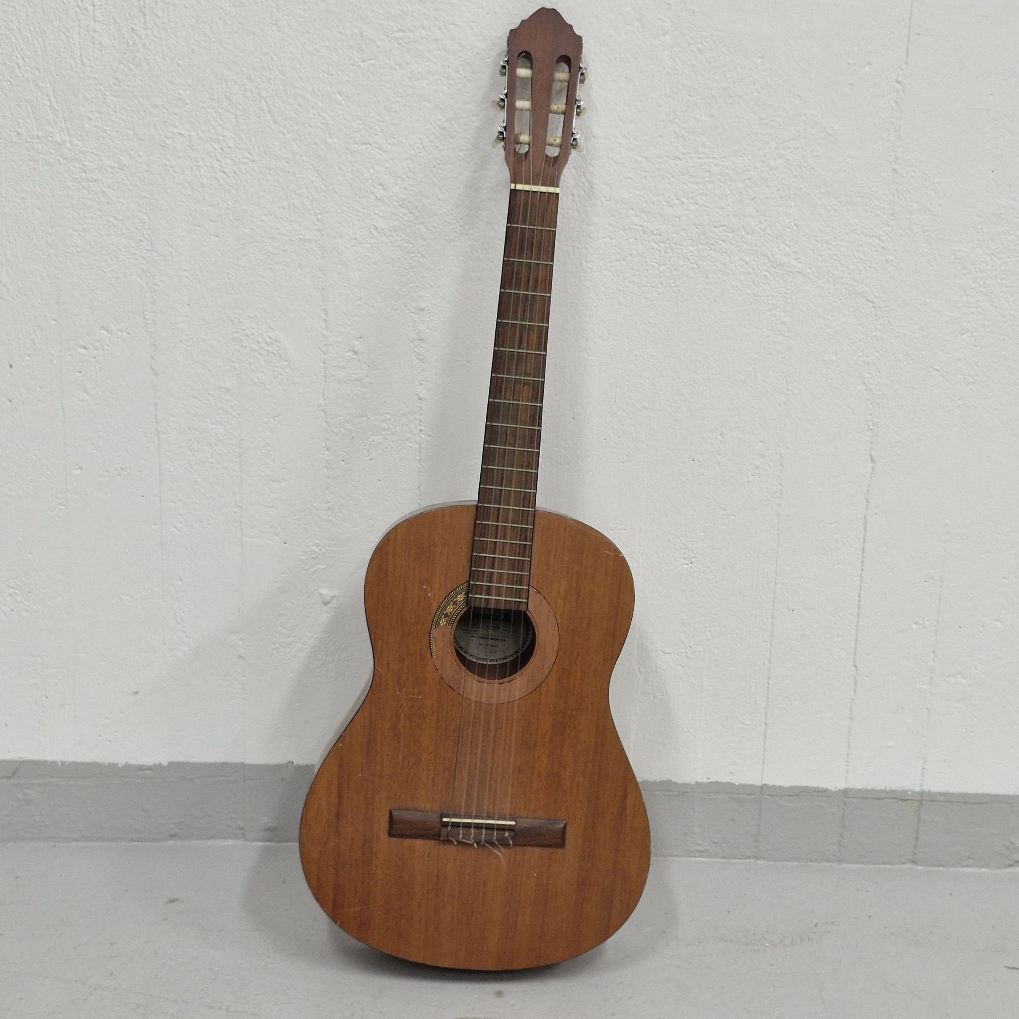 Se produkter som liknar Akustisk gitarr - Samick, LC-.. på Tradera ...