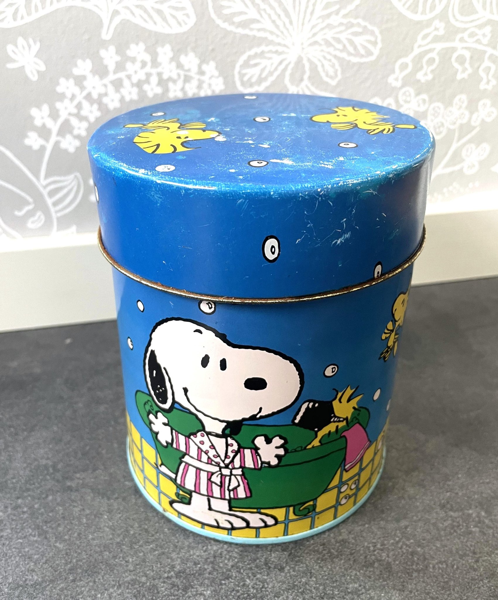 Snoopy Snobben Retro Vintage burk plåtburk 1958.. | Köp på Tradera ...