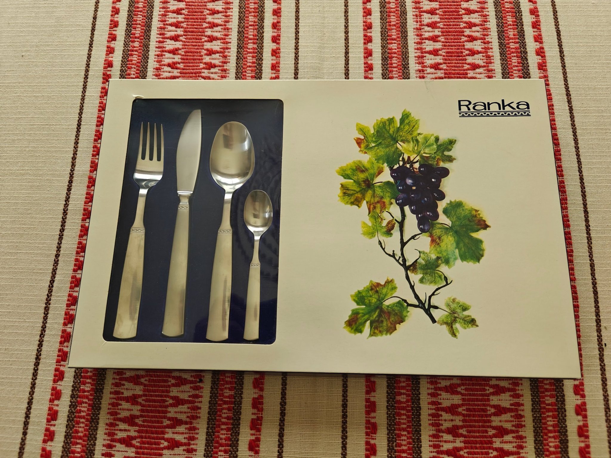 Gense Ranka 16 bestick i kartong / 4 skedar + 4.. | Köp på Tradera ...