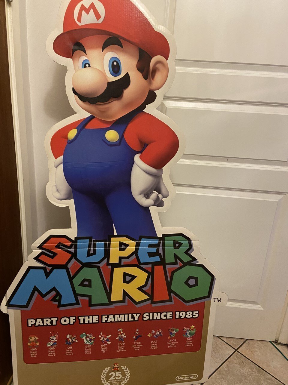 Super Mario Standee Fint skick Avhämtning | Köp på Tradera (635314940)