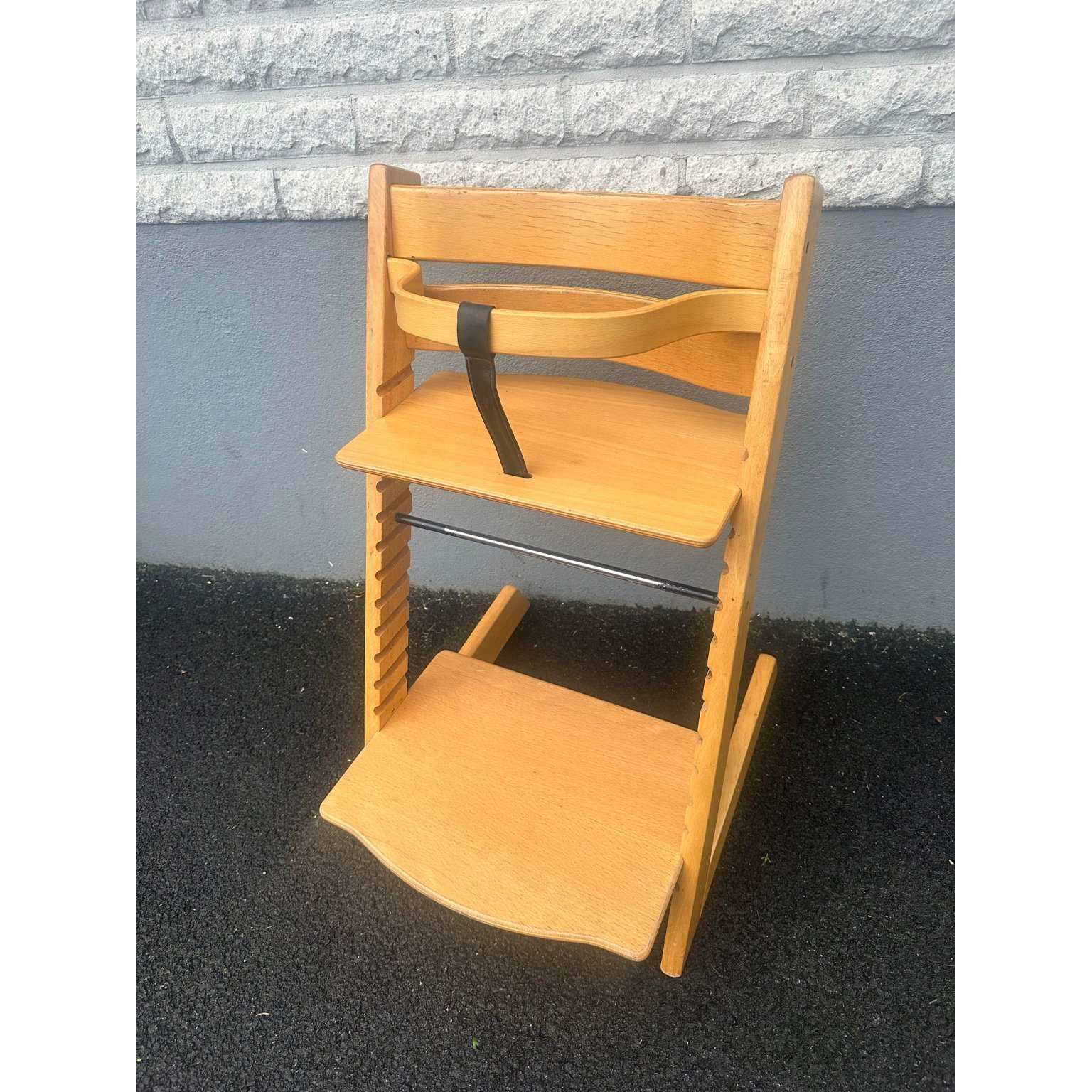 Komplett Stokke tripp trapp barnstol med bygel .. | Köp på Tradera ...