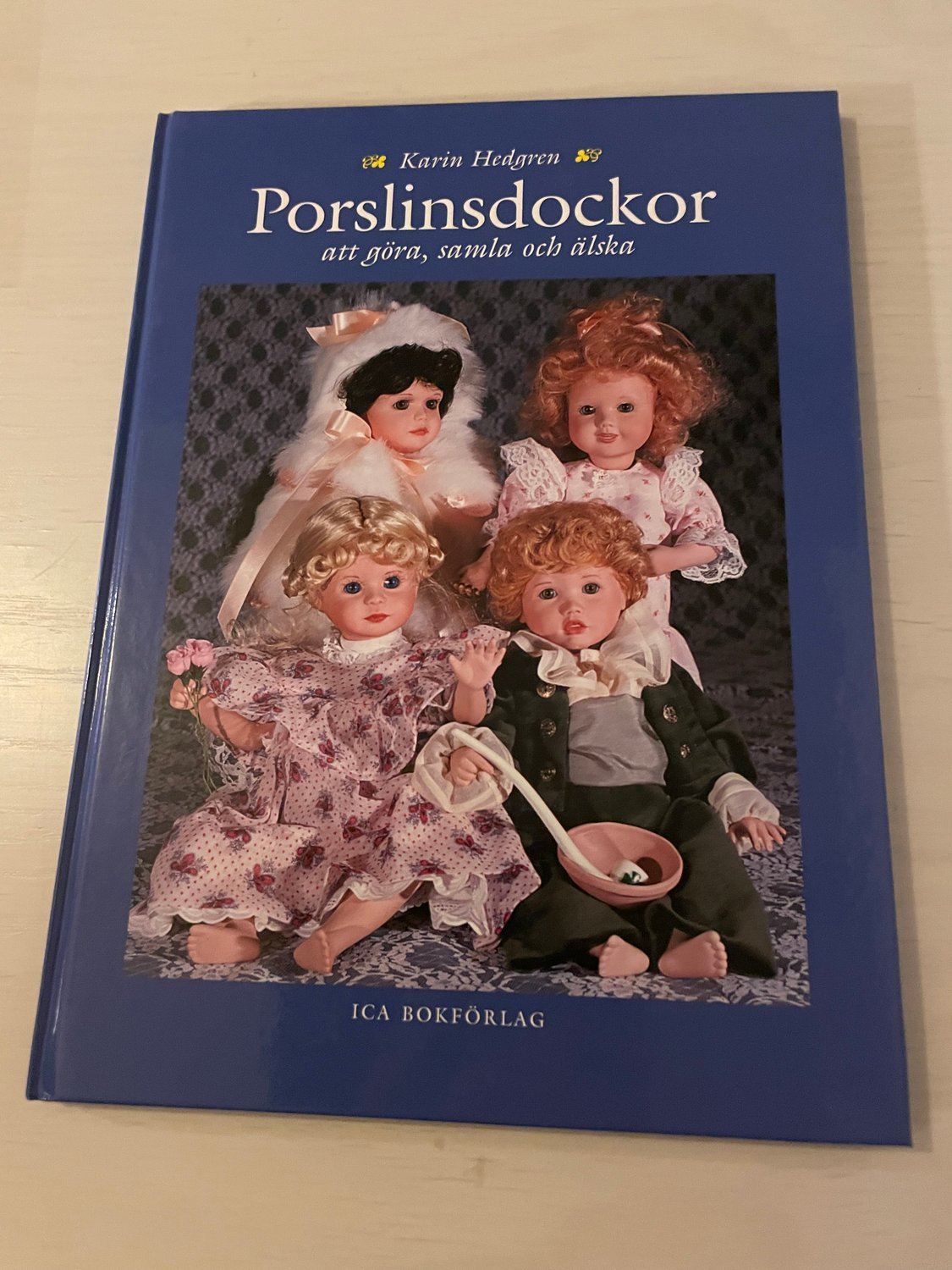 Porslinsdockor - att .. | Köp från TrollhattansBokMedia på Tradera ...