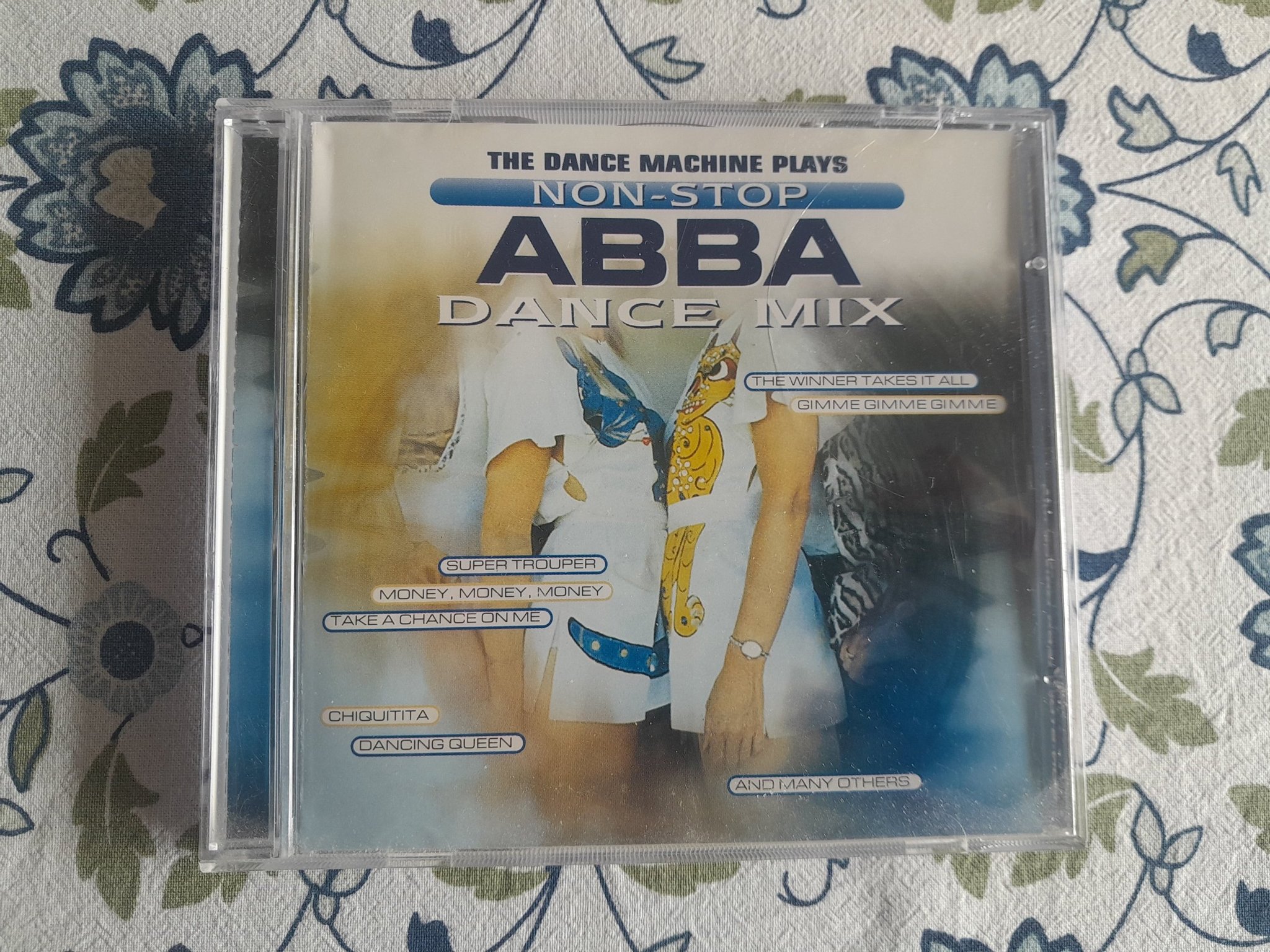 The Dance Machine Plays Non-Stop ABBA Dance Mix.. | Köp på Tradera ...