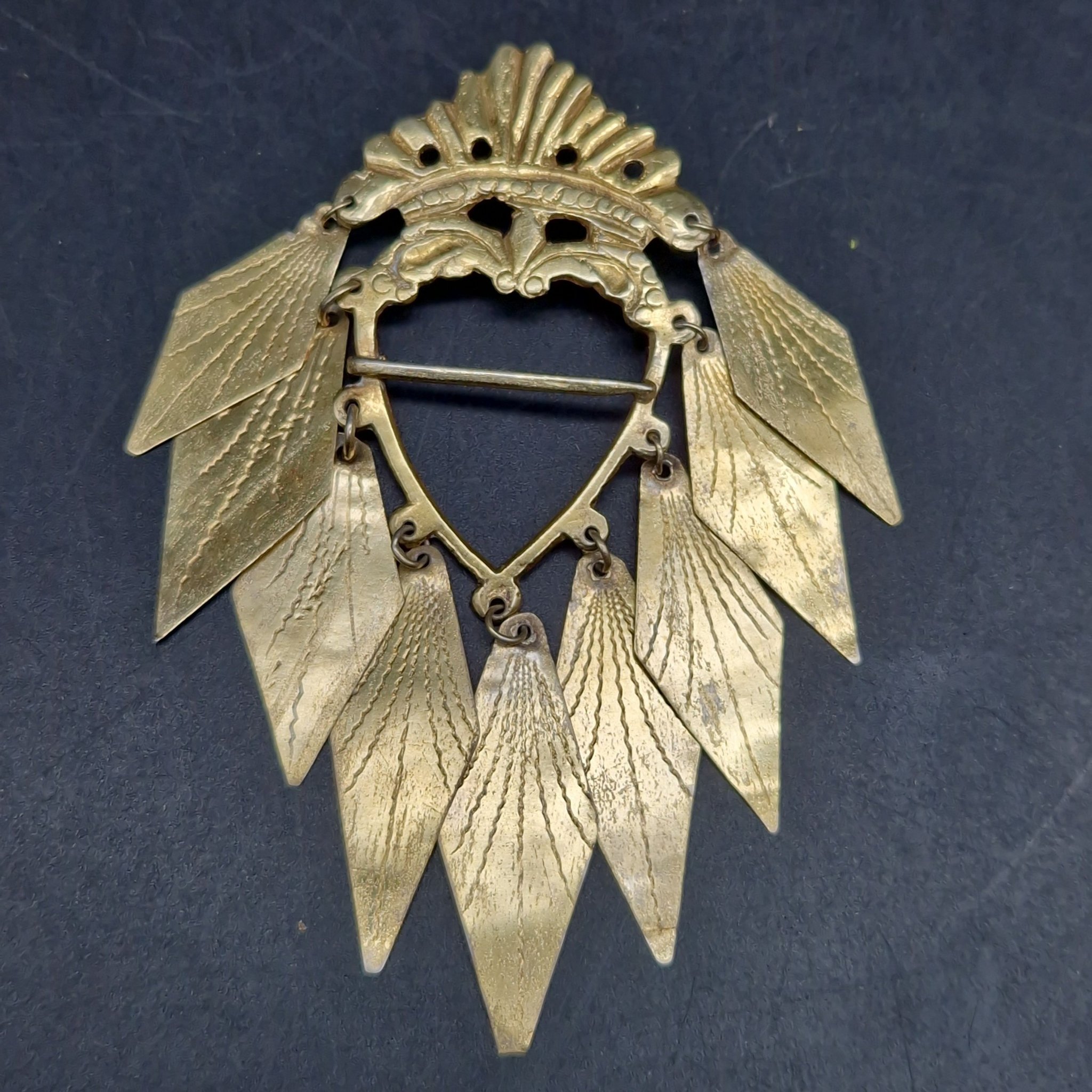 Vintage eller antik Dräktsmycke brosch se alla .. | Köp på Tradera ...