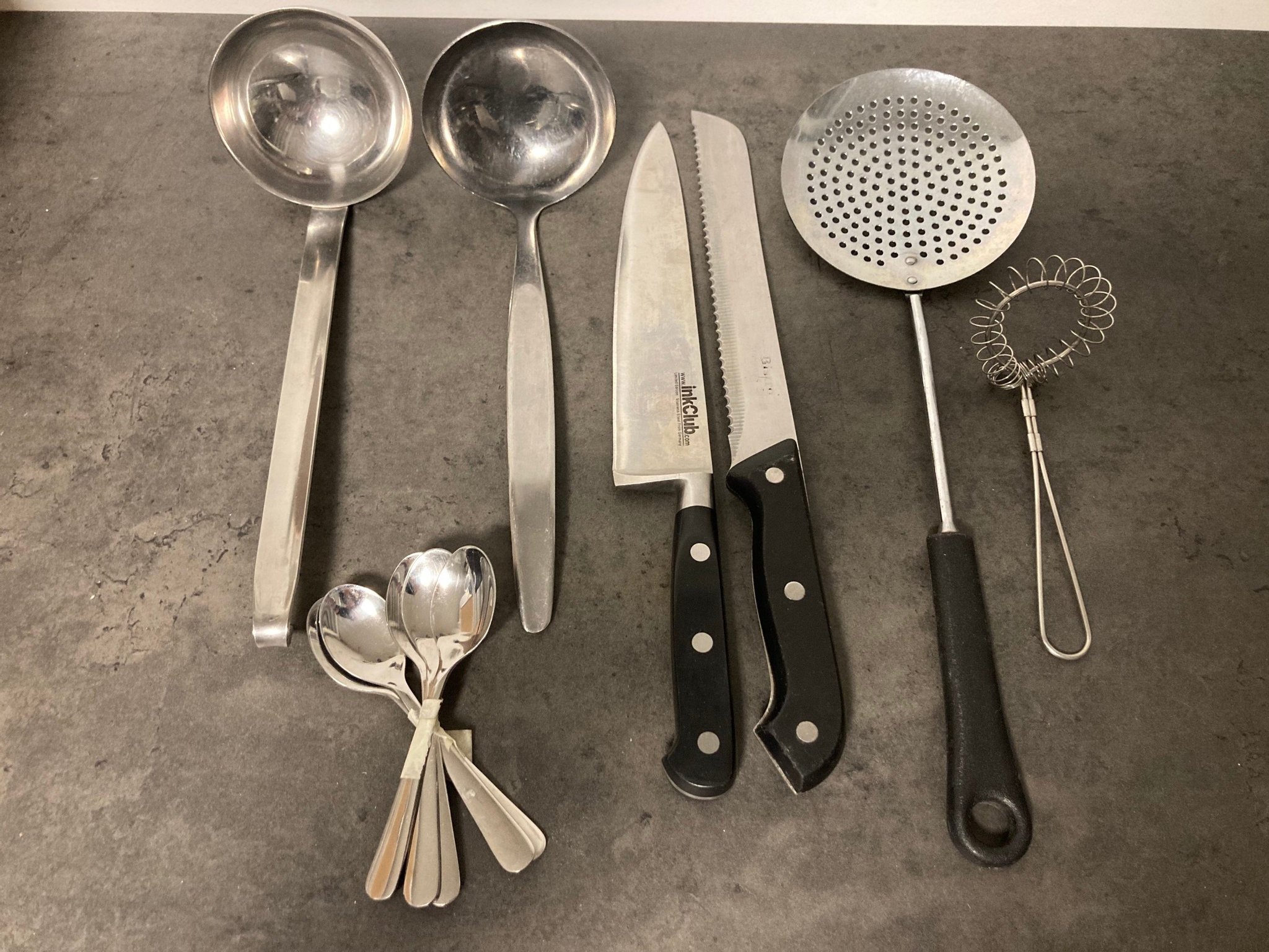 Kökstillbehör, slev, kniv, brödkniv, 5 skedar, .. | Köp på Tradera ...