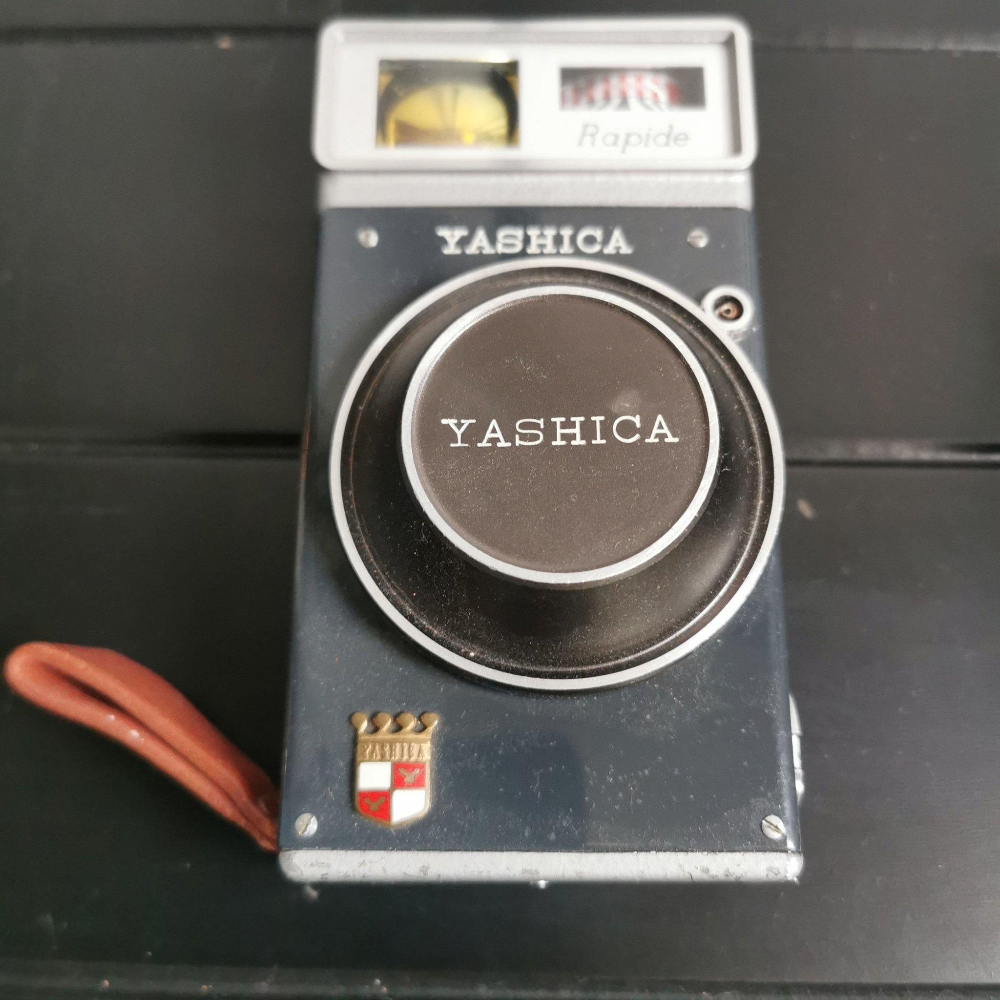 Yashica Kamera | Köp på Tradera (695523825)