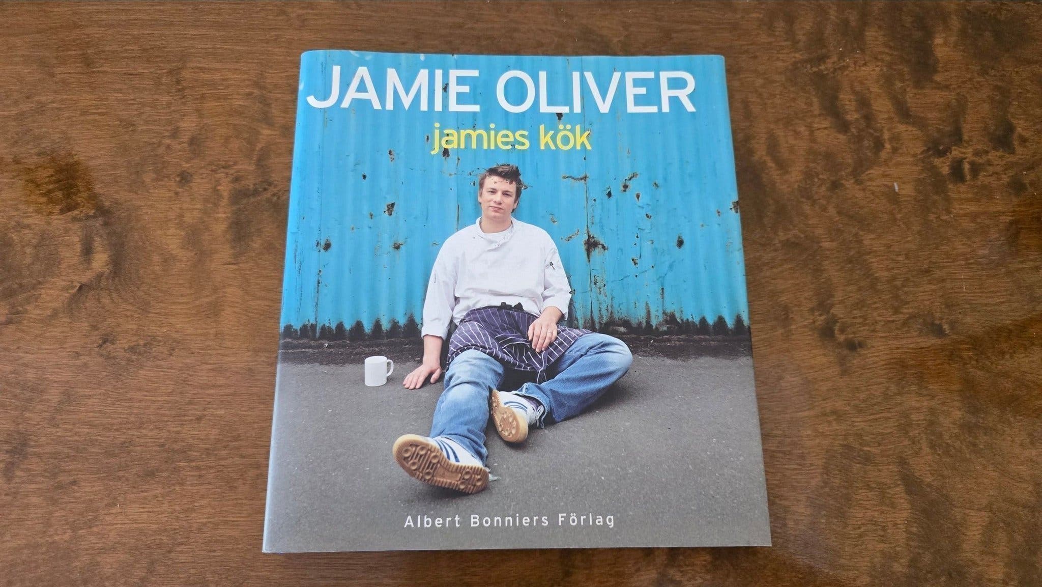 Se produkter som liknar Jamie Olivers Kök - Jamie Oli.. på Tradera ...