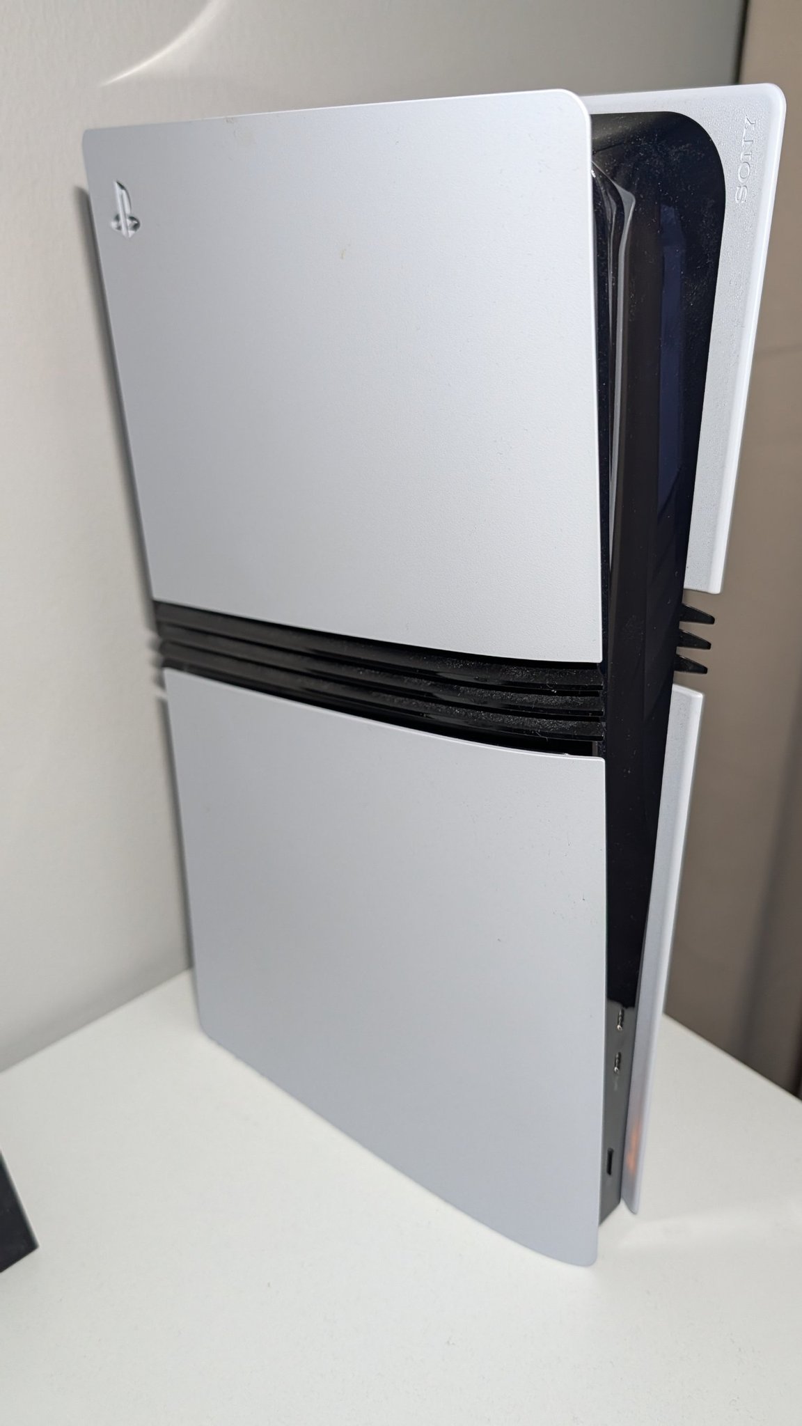 Playstation 5 PRO 2TB | Köp på Tradera (713726636)
