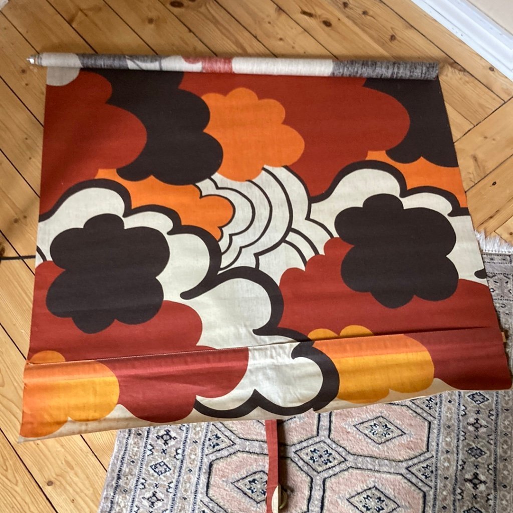 Se produkter som liknar Retro rullgardin roligt mönst.. på Tradera ...