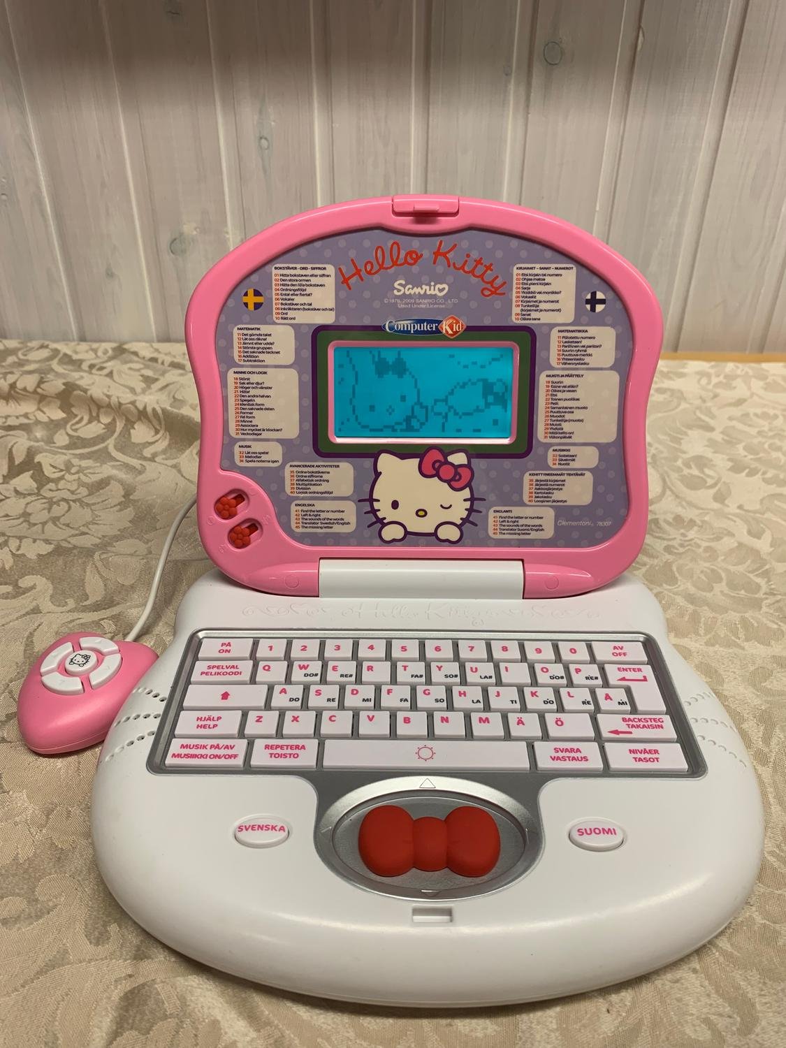Laptop dator för barn hello Kitty svenska och f.. | Köp på Tradera ...