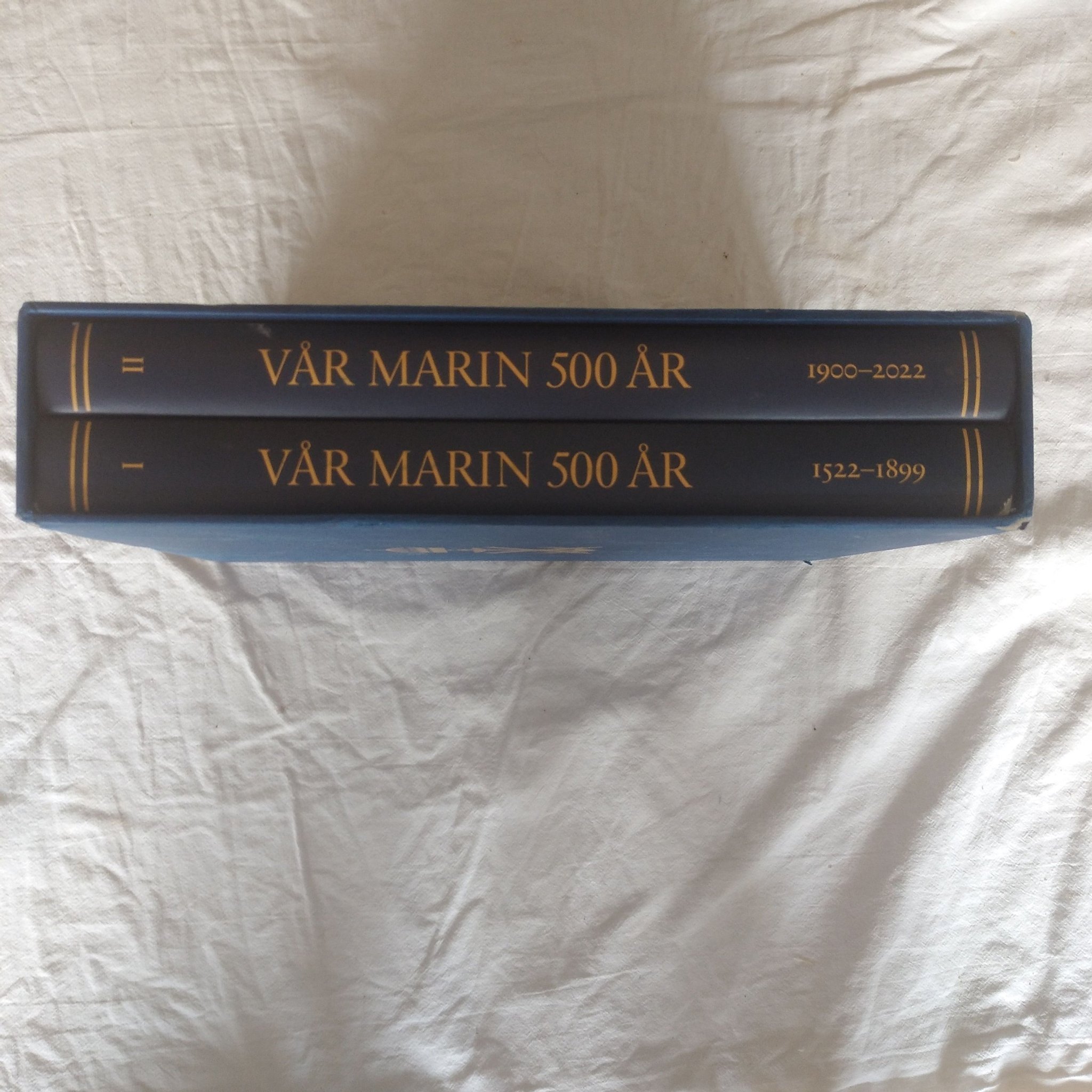 Se produkter som liknar Vår Marin 500 år (1522-2022) .. på Tradera ...