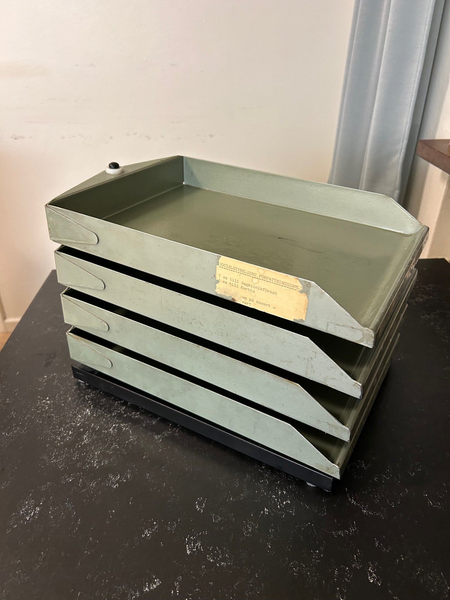 Se produkter som liknar Vintage Dokumentsamlare på Tradera (705545255)