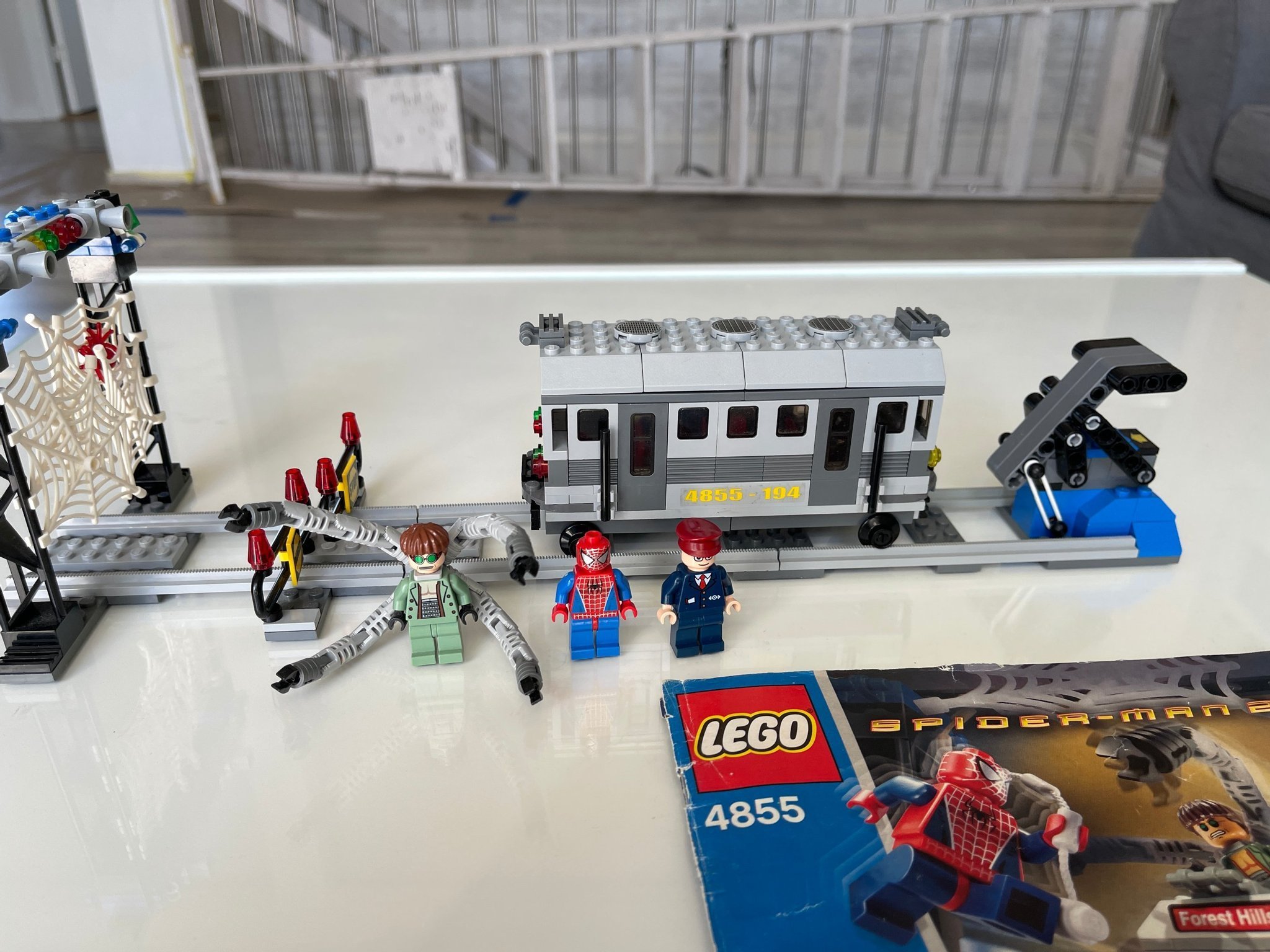 LEGO 4855 Spider-Man Spider-Man's Train Rescue | Köp på Tradera (595099528)