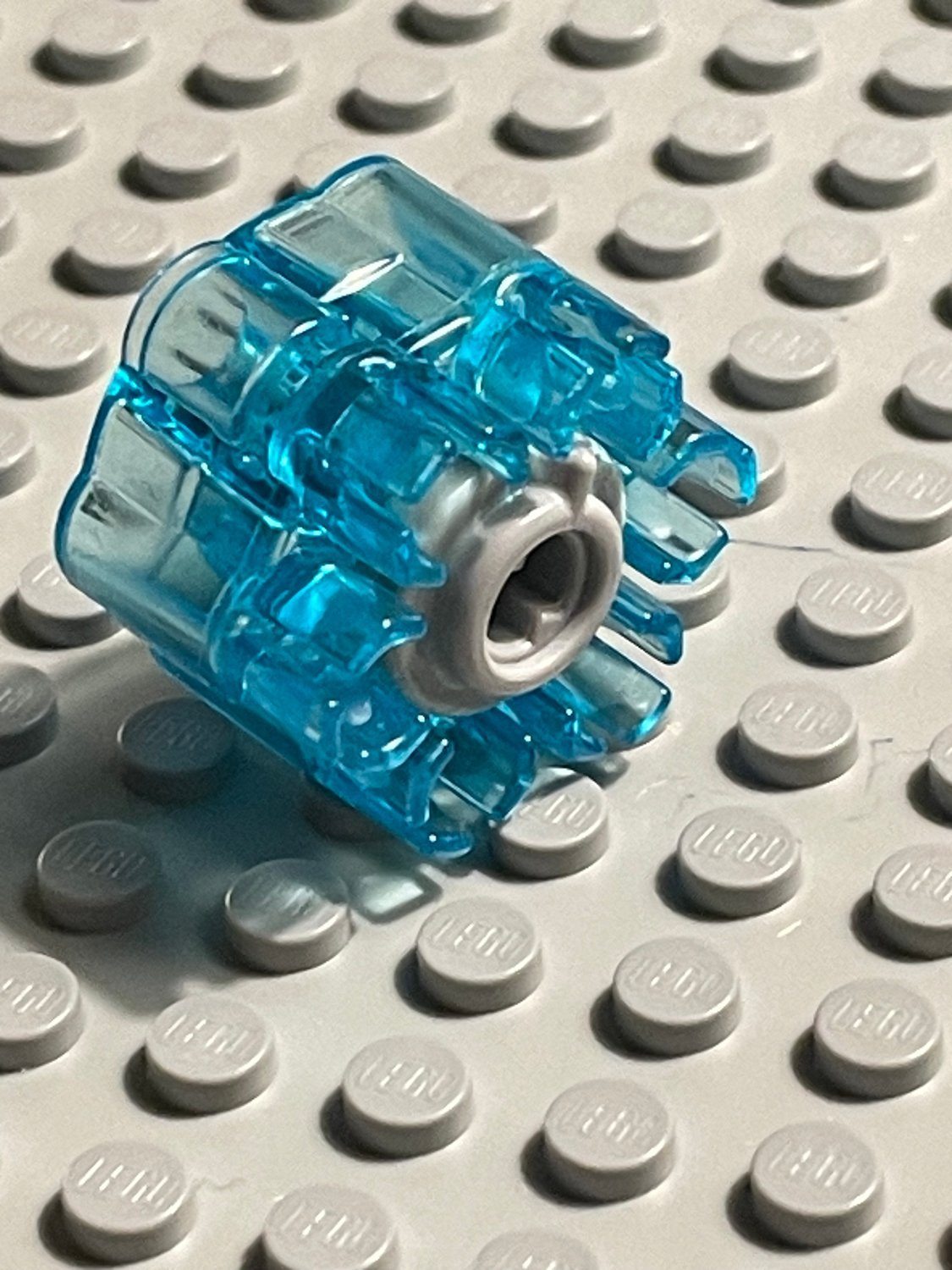 LEGO Six Shooter Housing (18588/18587) 1st | Köp på Tradera (611211849)