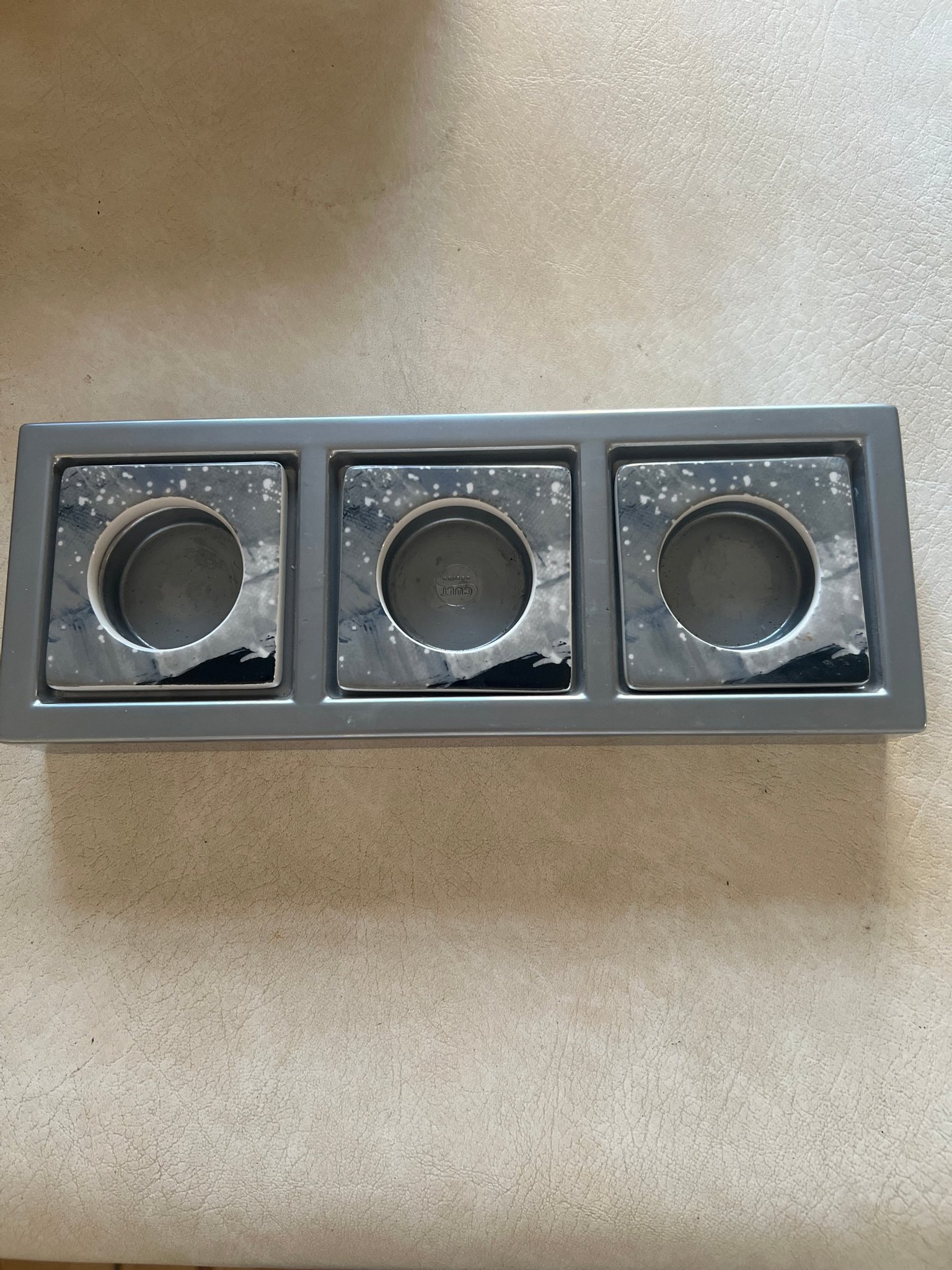 Ovanlig Cult Design Ljusstake i metall till vär.. | Köp på Tradera ...