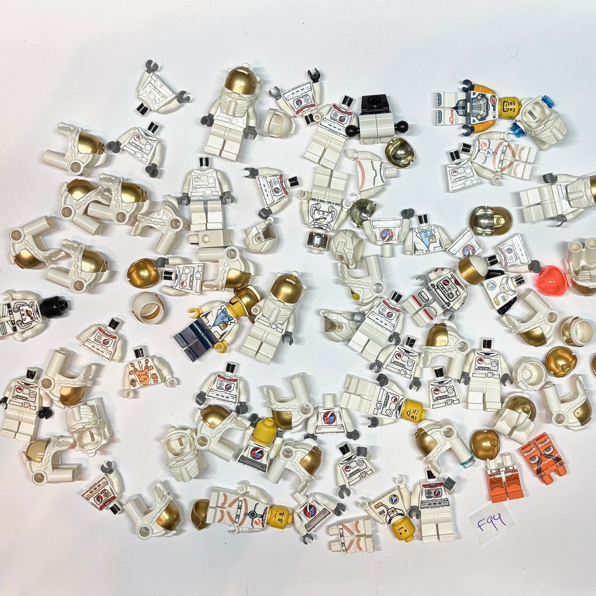 #F94 ÄKTA LEGO astronauter space gubbar minifig.. | Köp på Tradera ...