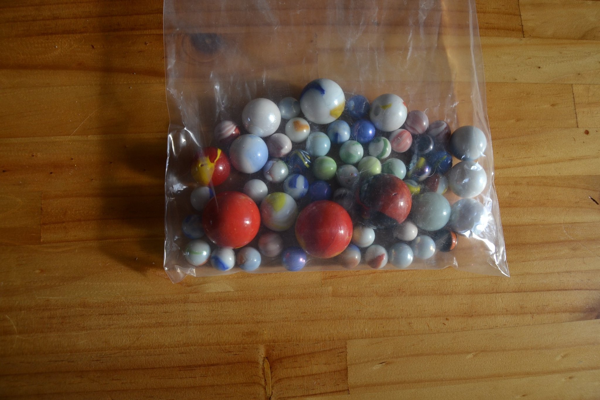 Se produkter som liknar Spelkulor i porslin se bild på Tradera (609284409) Se produkter som liknar Spelkulor i porslin se bild på Tradera (609284409)