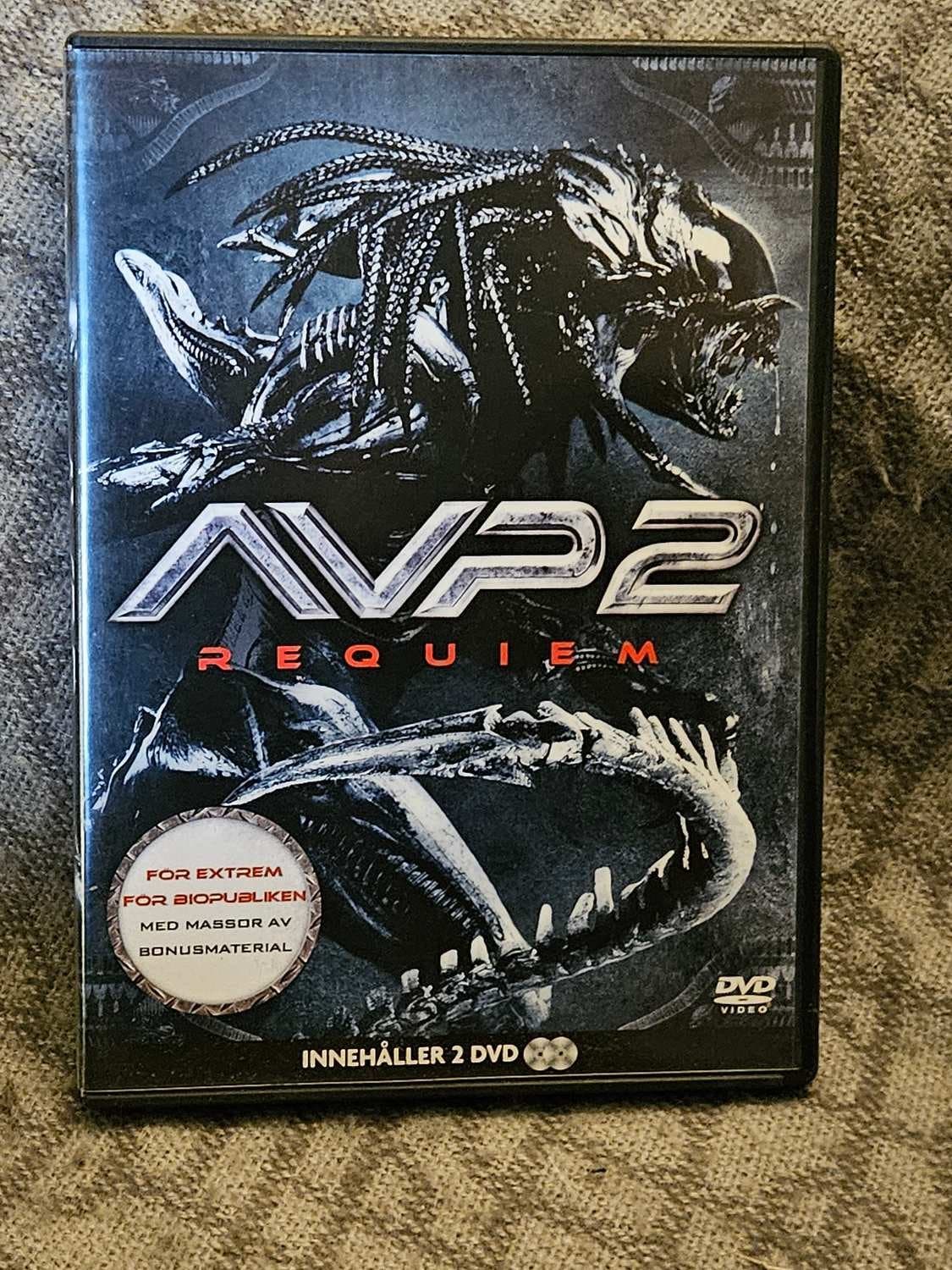 ALIENS VS PREDATOR 2 REQUIEM -.. | Köp från SandsOfTime på Tradera ...