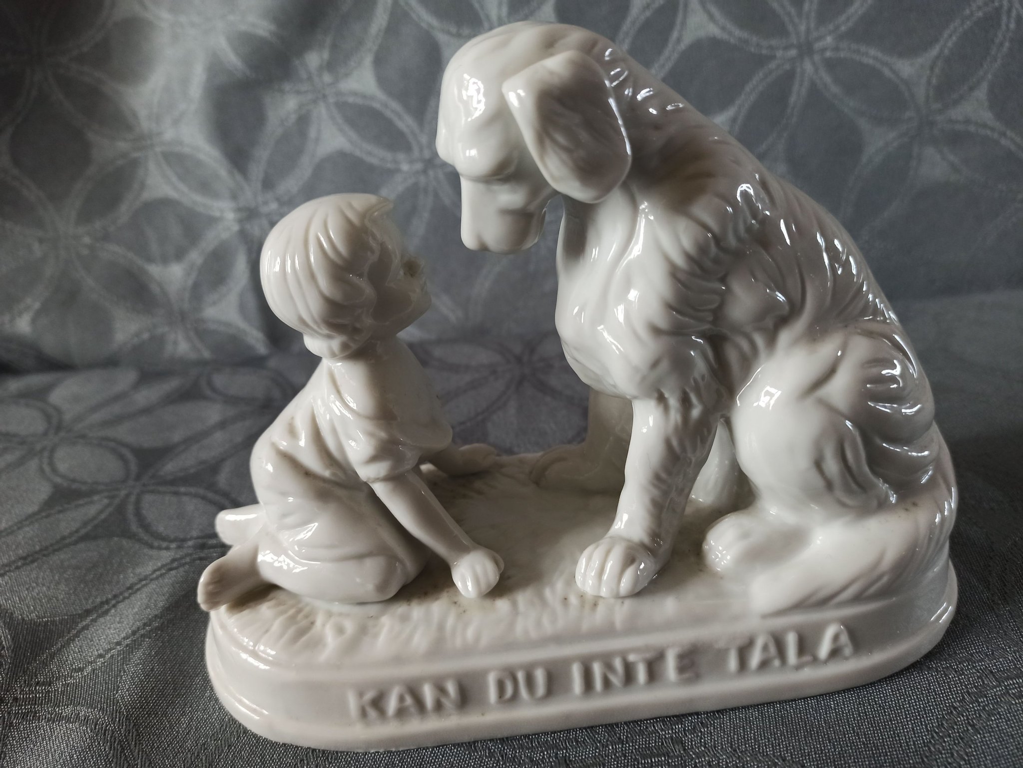 Hund och barn 'Kan du inte tala' Figur i porslin | Köp på Tradera ...