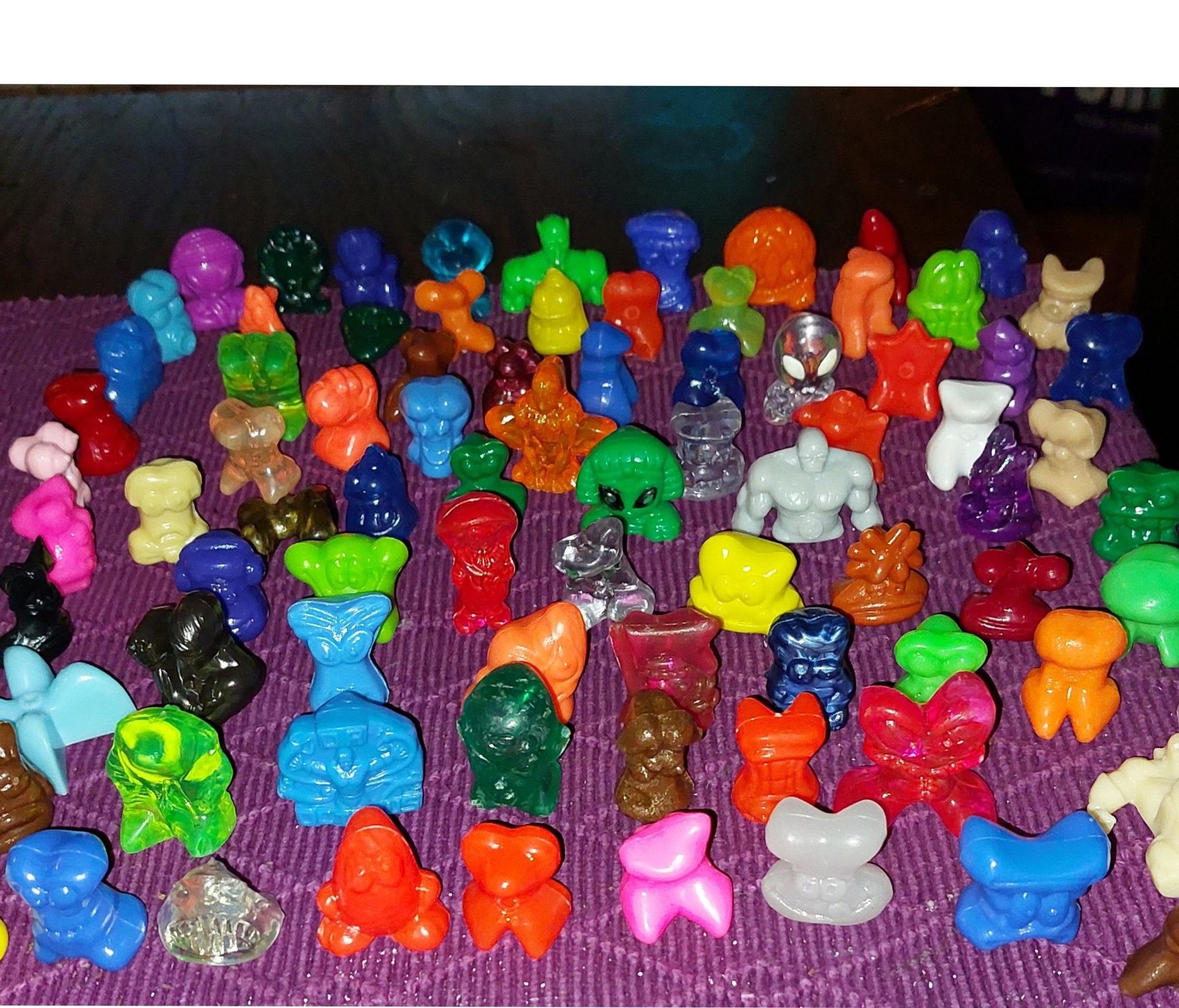 Klassiska modeller Gogos figurer och Dracco Hea.. | Köp på Tradera ...