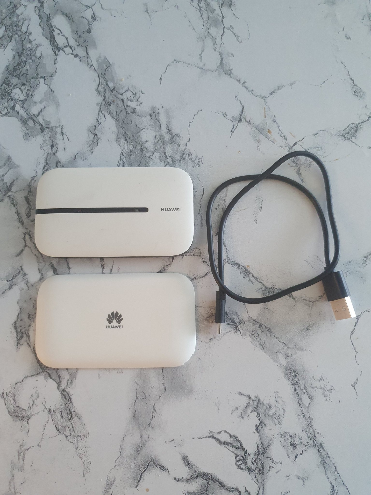 Se produkter som liknar Huawei Mobil WiFi Router på Tradera (694028308)