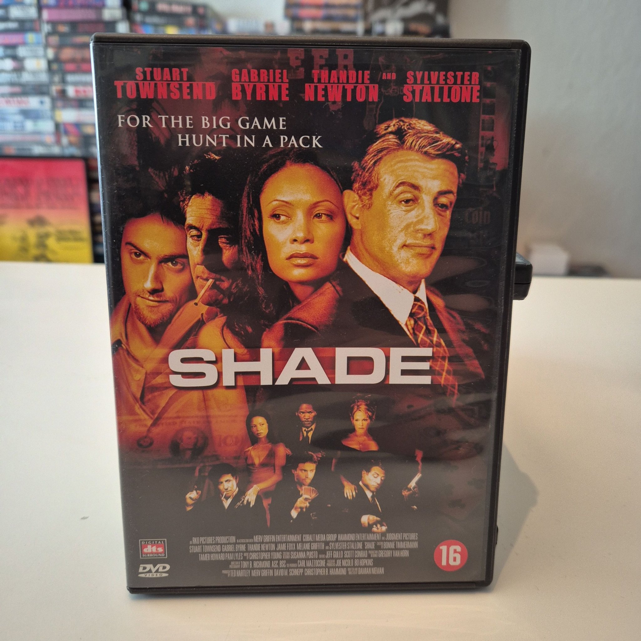 Se produkter som liknar Shade - DVD på Tradera (695992325)