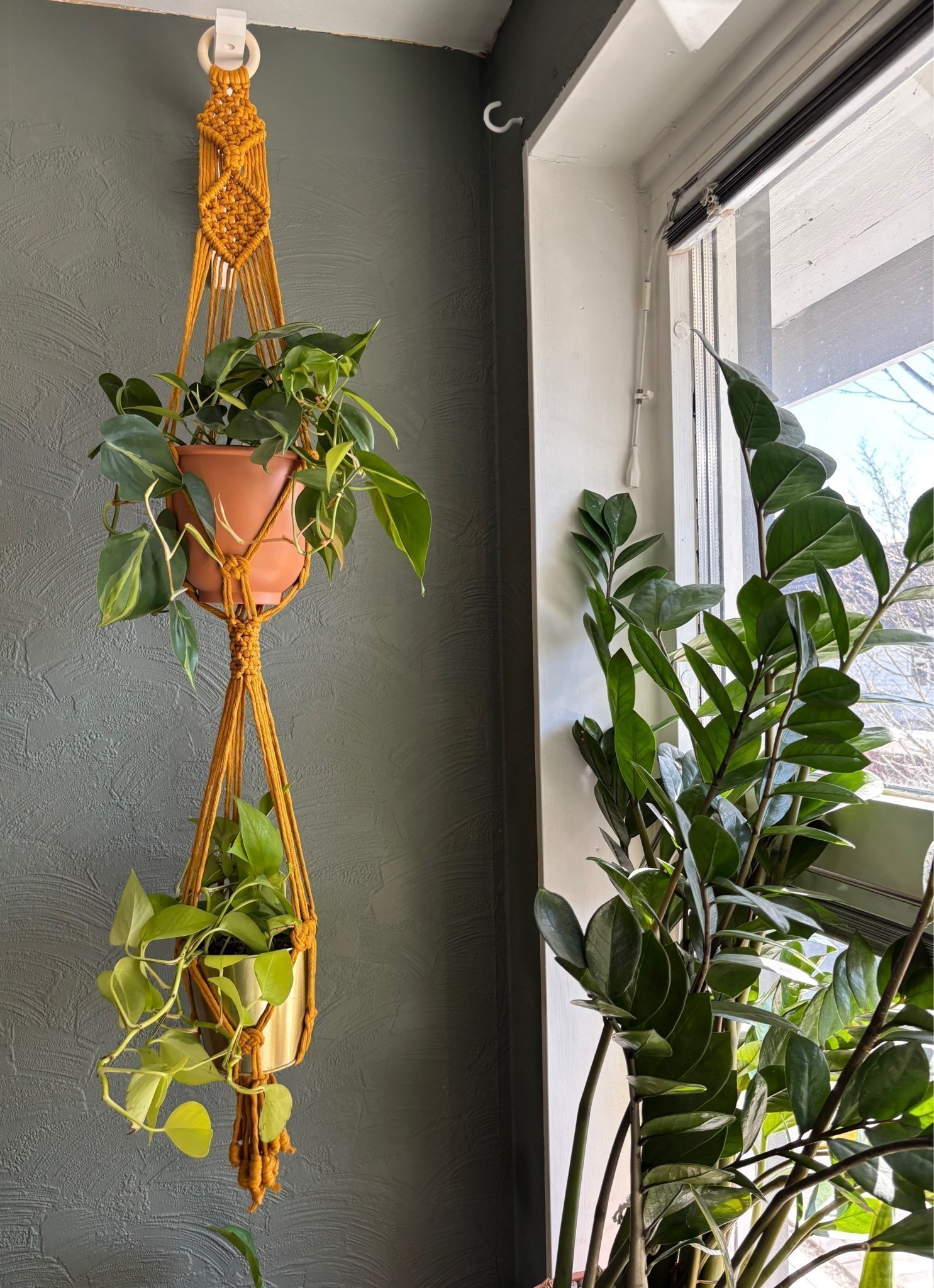 Dubbel ampel i makramé | Köp på Tradera (691223191)