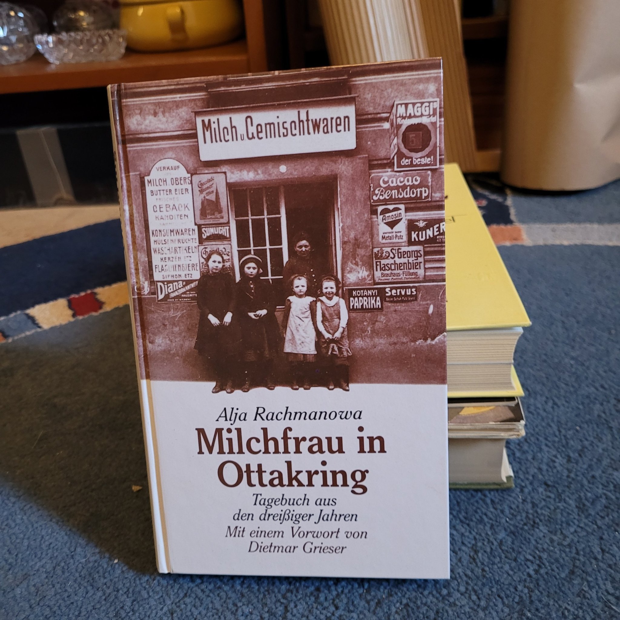 Milchfrau in Ottakring av Alja Rachmanowa | Köp på Tradera (701117008)