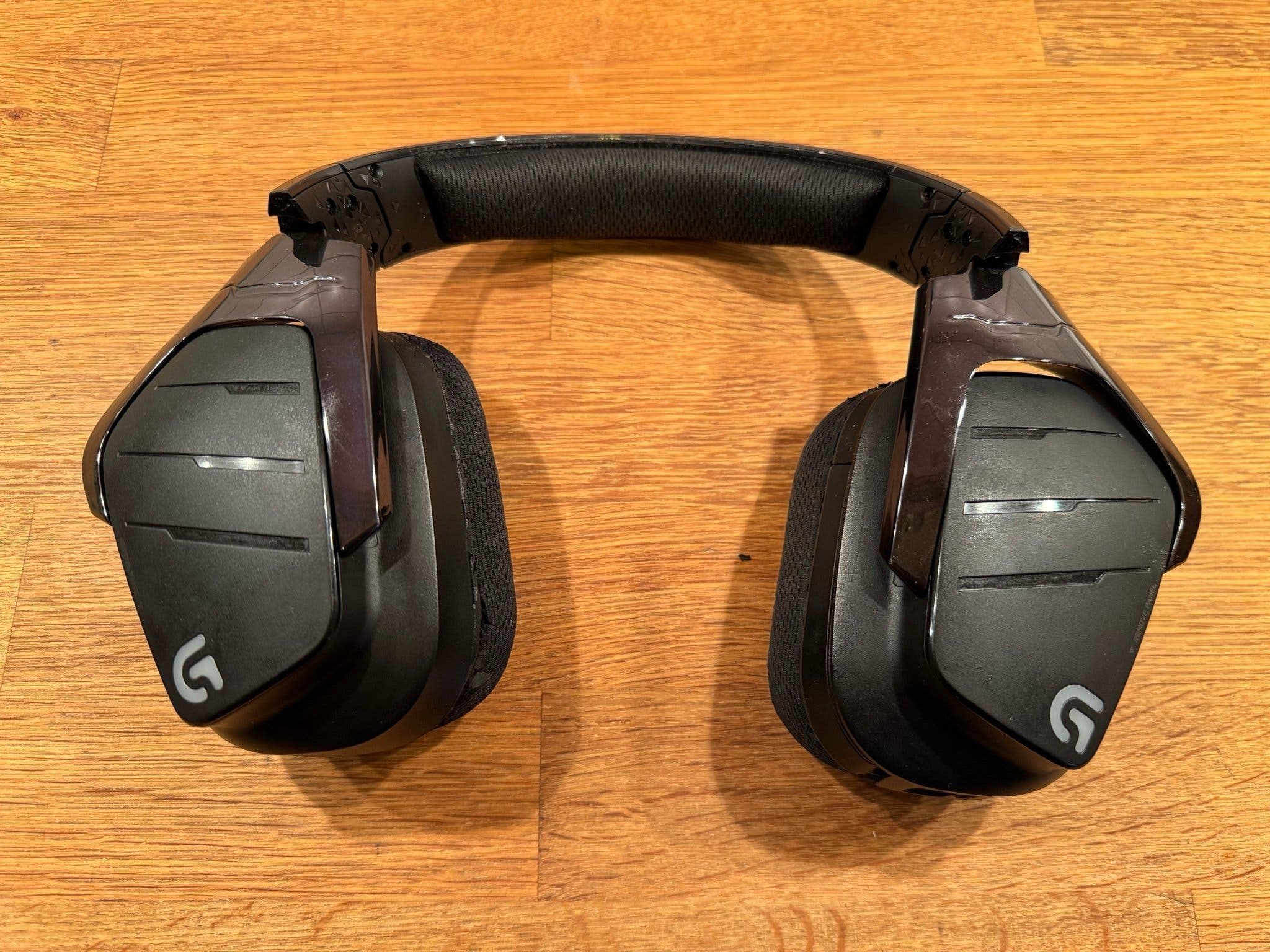 Logitech G933 Artemis Spectrum Wireless hörlurar | Köp på Tradera ...