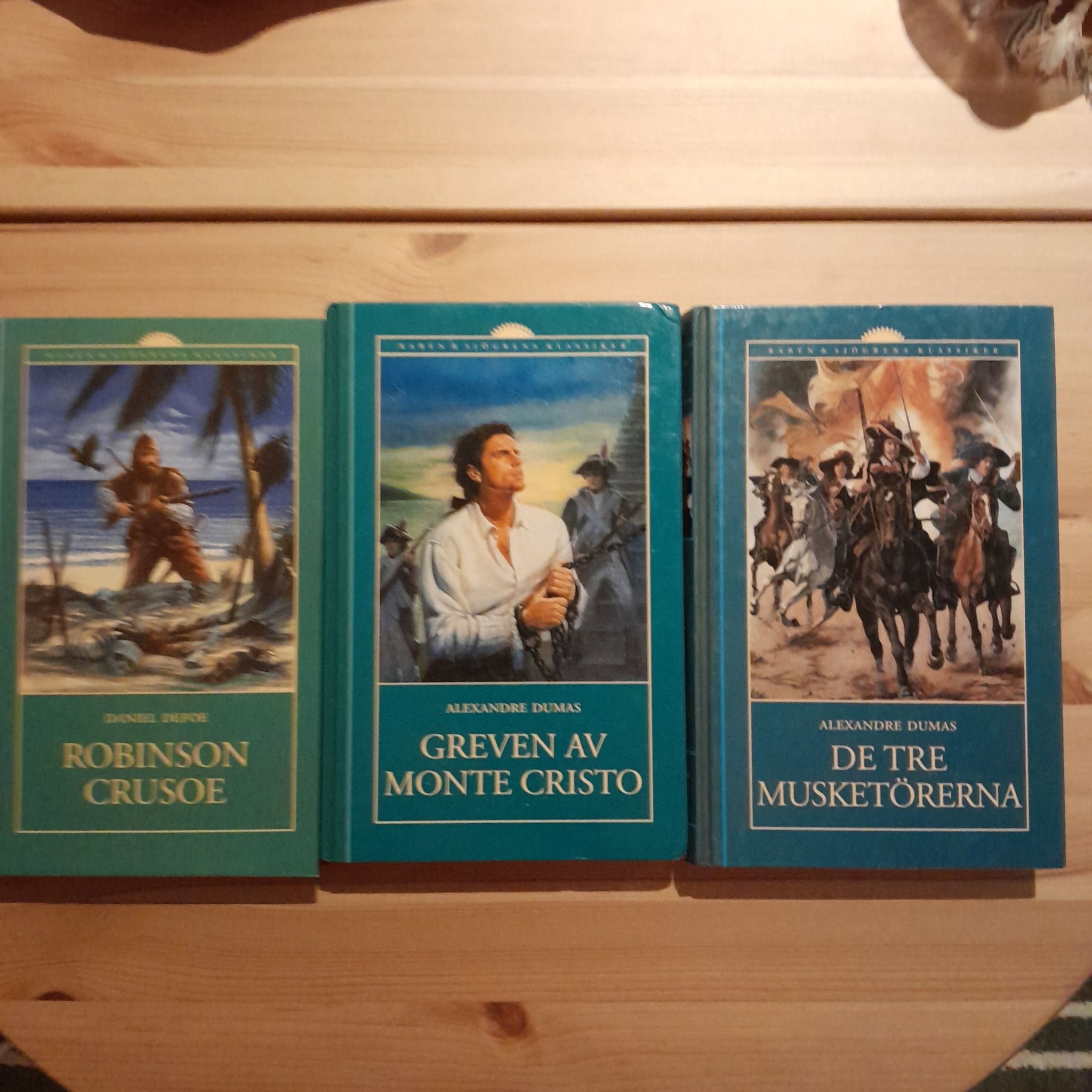 Äventysklassiker: Robinson Crusoe, Greven av Mo.. | Köp på Tradera ...