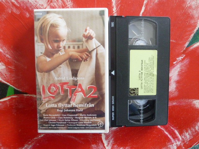 LOTTA 2, LOTTA FLYTTAR HEMIFR.. | Köp från keepeer14488 på Tradera ...