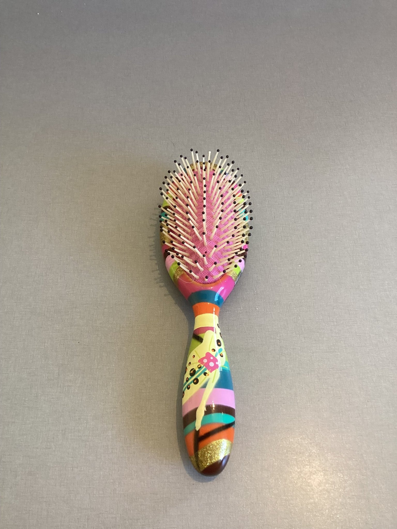 Hårborste Pylones | Köp på Tradera (707535554)