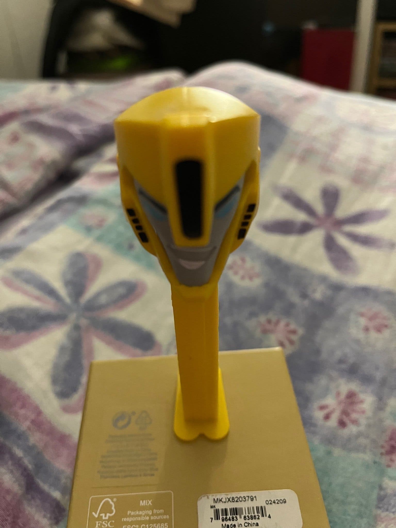 Transformers Bumblebee PEZ Dispenser | Köp på Tradera (712893783)