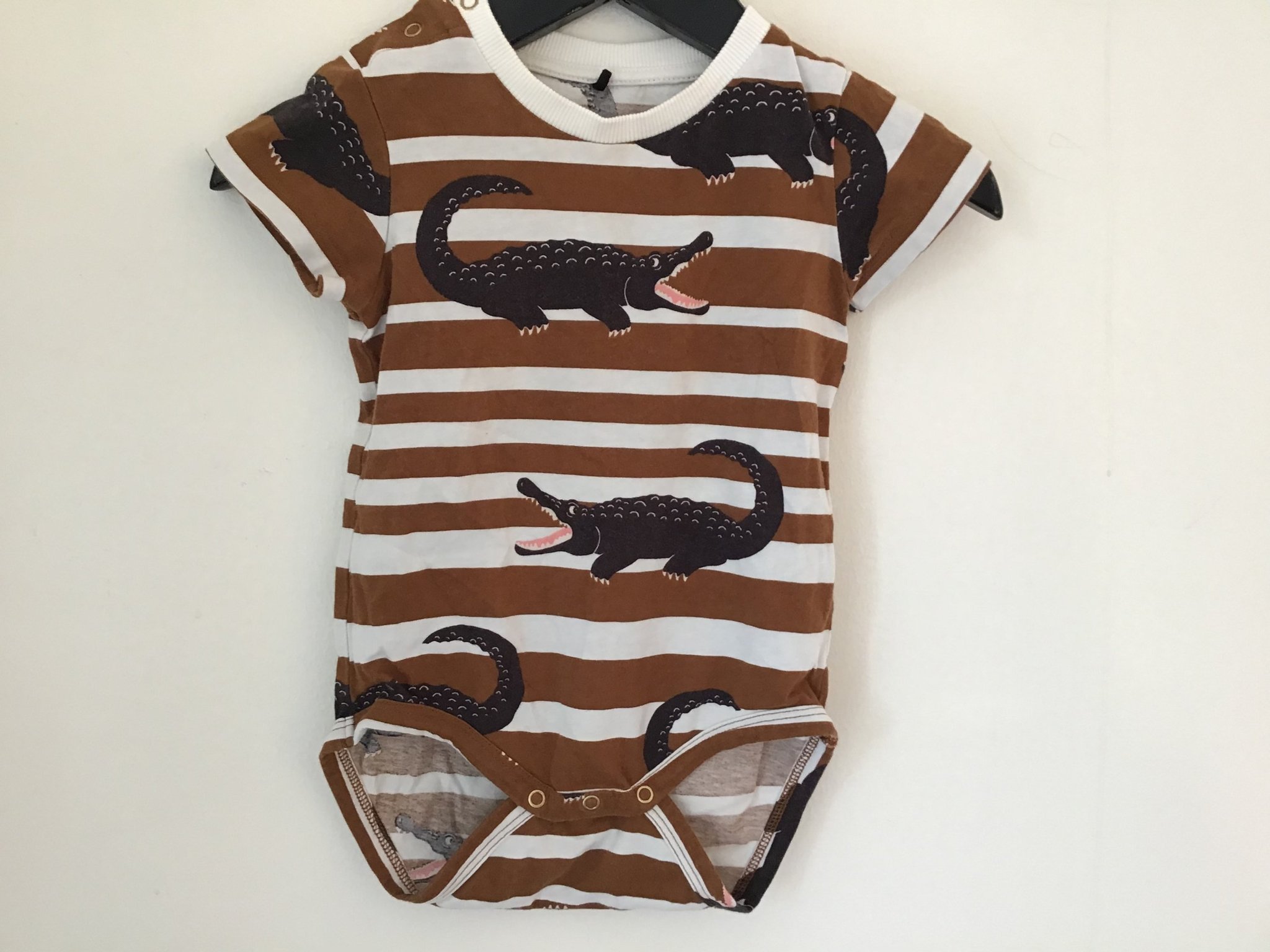 Se produkter som liknar Mini Rodini 80 brunvit randig.. på Tradera ...