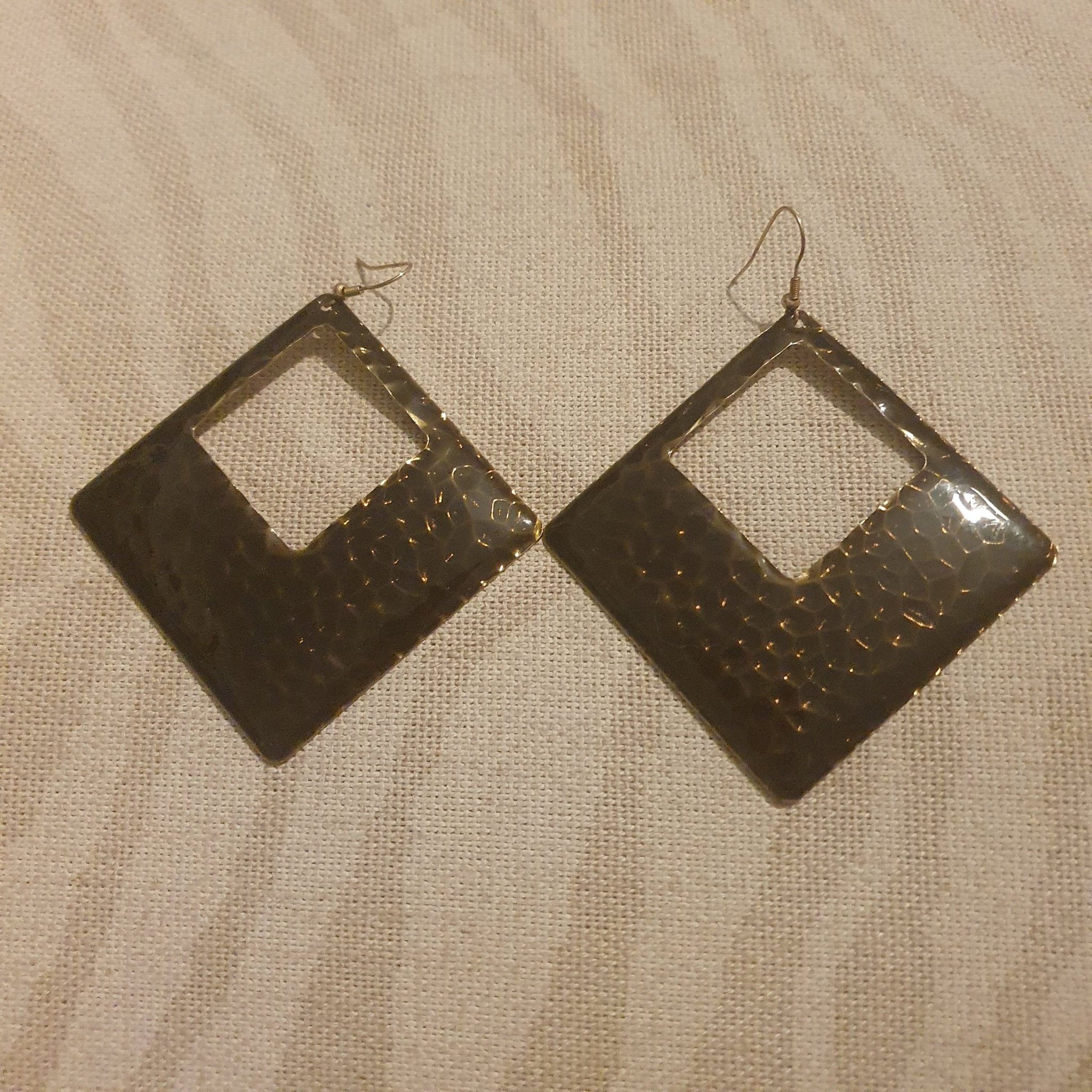 Stora örhängen i retro bohemisk look | Köp på Tradera (630915252)