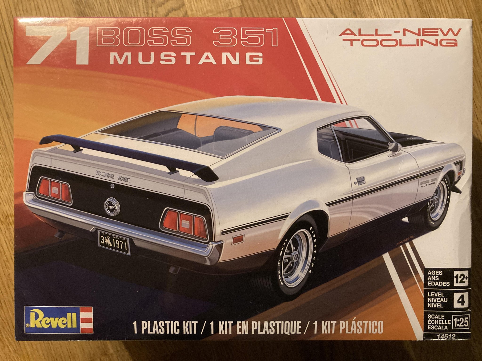 Revell 1971 Ford M.. | Köp från J_Staveborn_Enterprises på Tradera ...