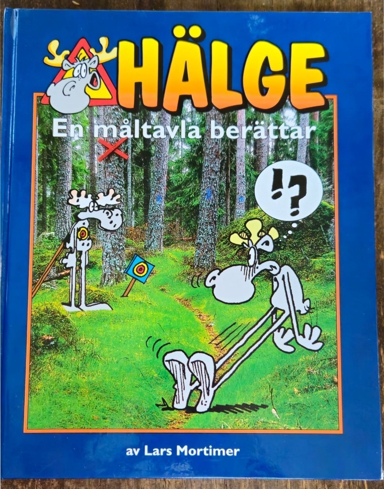 Se produkter som liknar Hälge: En måltavla berättar a.. på Tradera ...