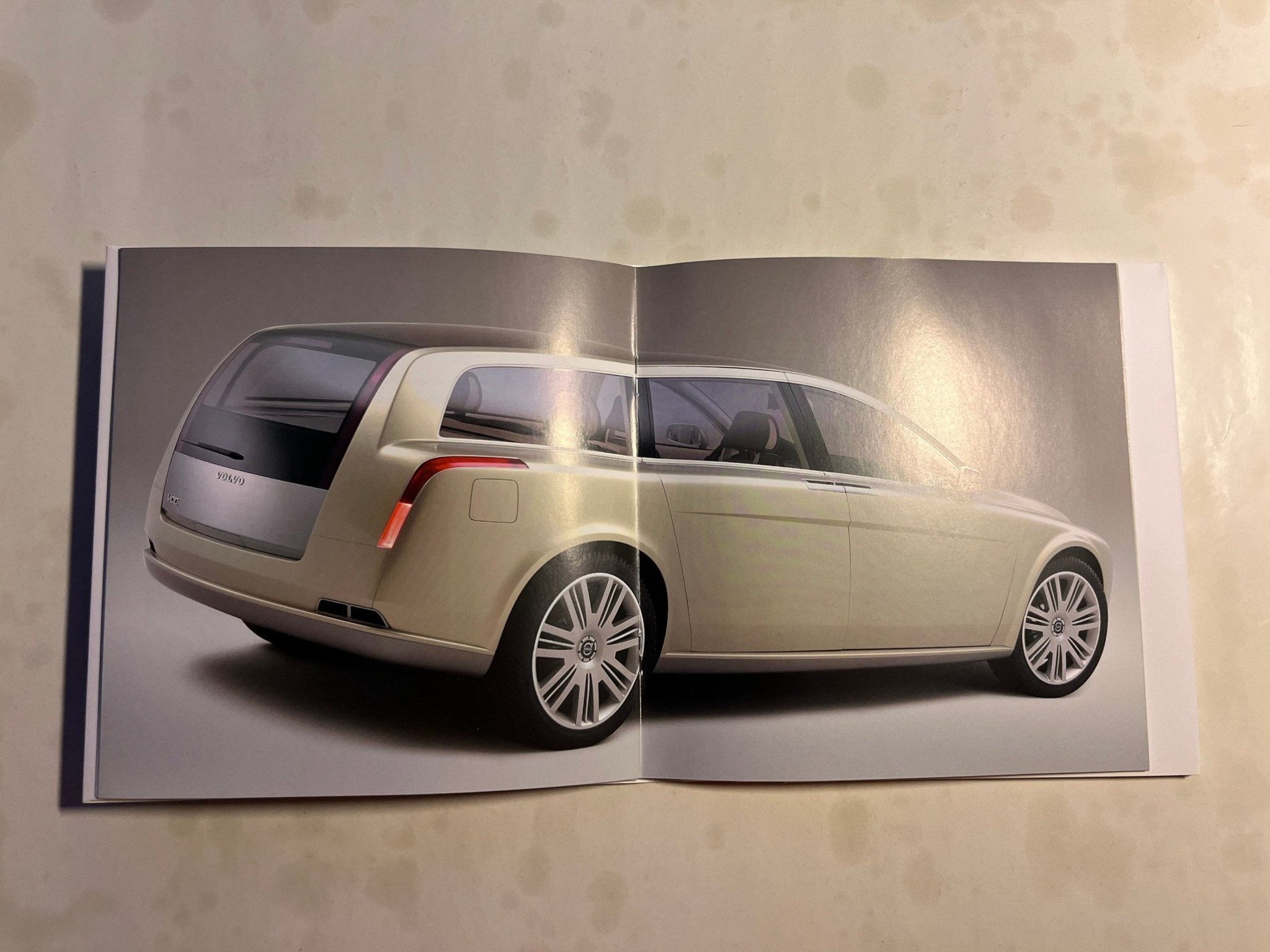 Volvo VCC Concept Car broschyr | Köp på Tradera (632307376)