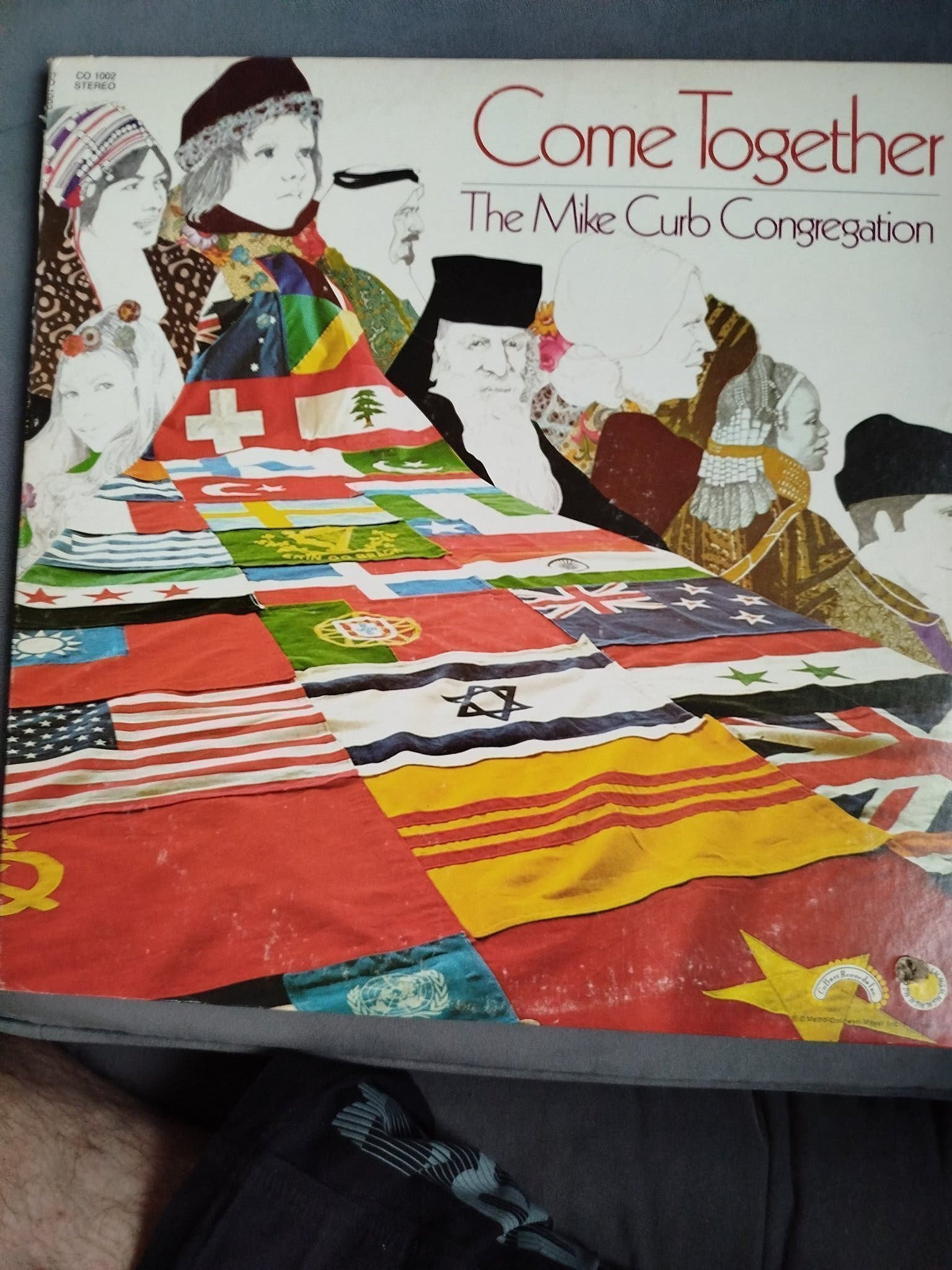 Se produkter som liknar Come Together - The Mike Curb.. på Tradera ...