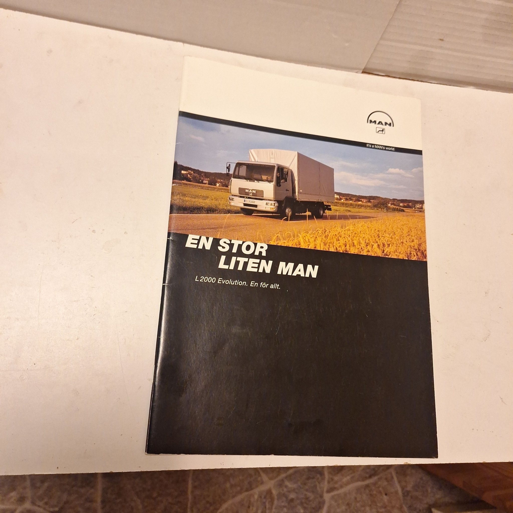 Se produkter som liknar MAN L2000 Evolution Broschyr på Tradera (710908906)