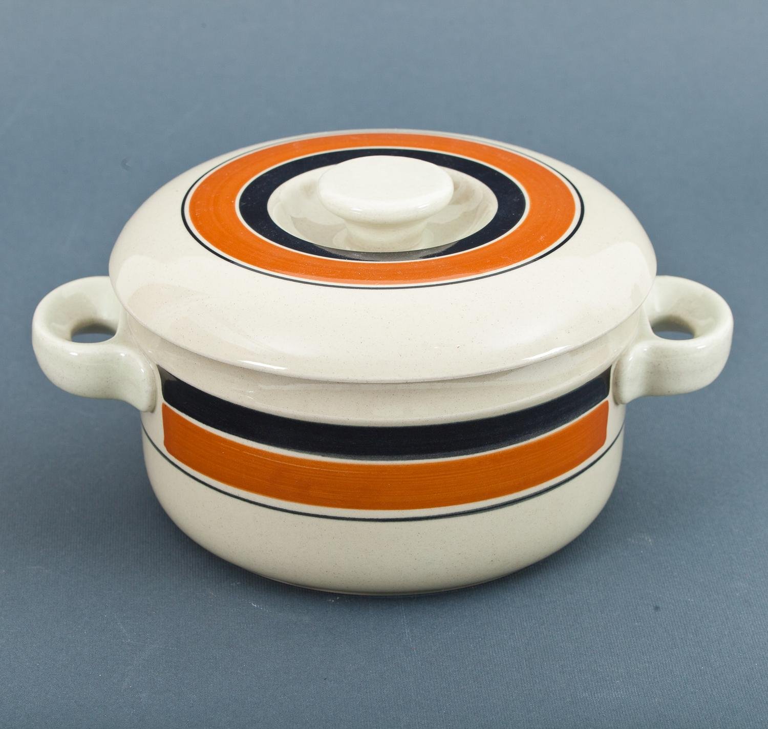 Randa Banda Höganäs Keramik Hertha Bengtson Kar.. | Köp på Tradera (569619066)