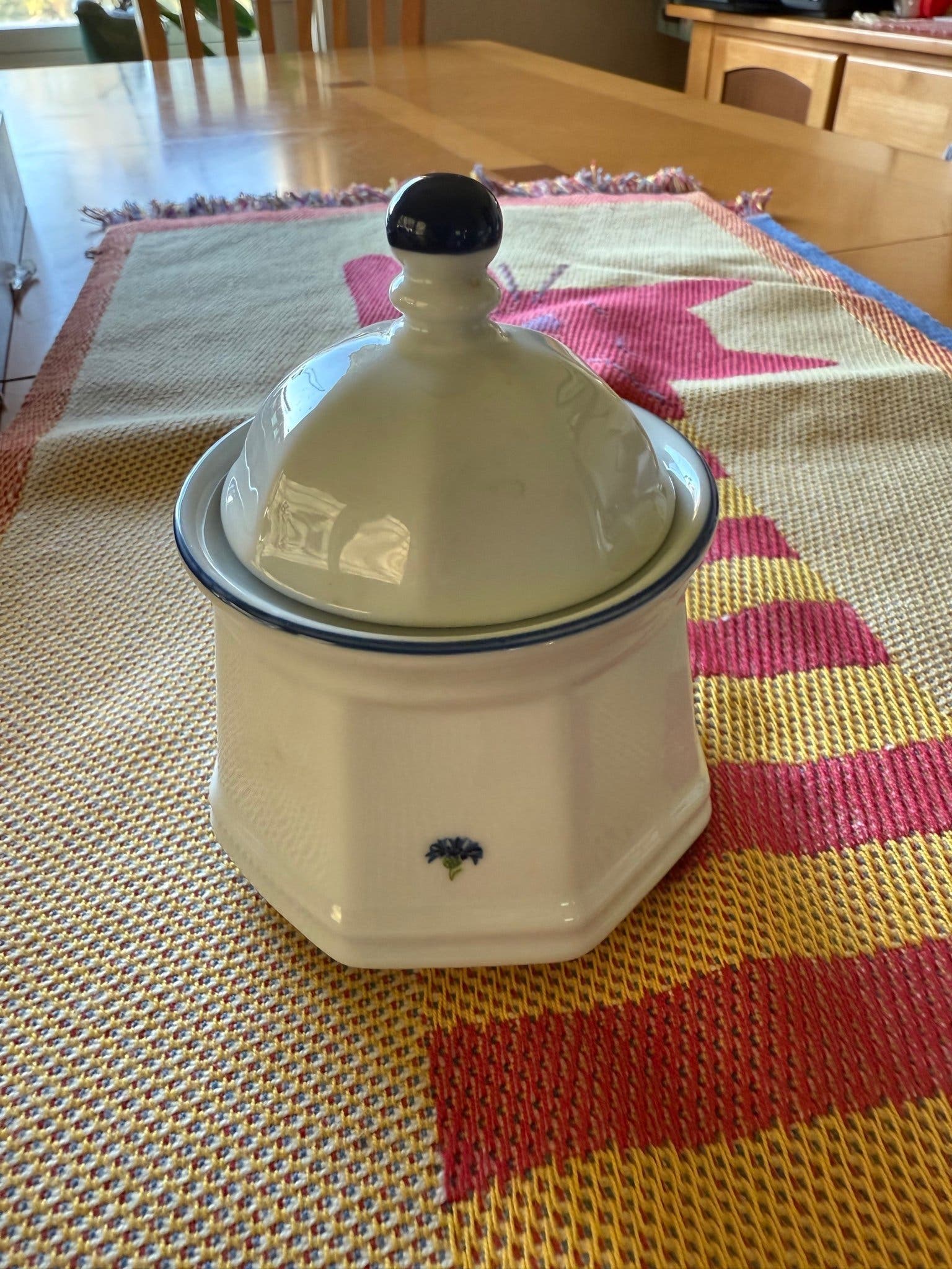 Boda Shop Burk med Lock sockerskål med lock blå.. | Köp på Tradera ...