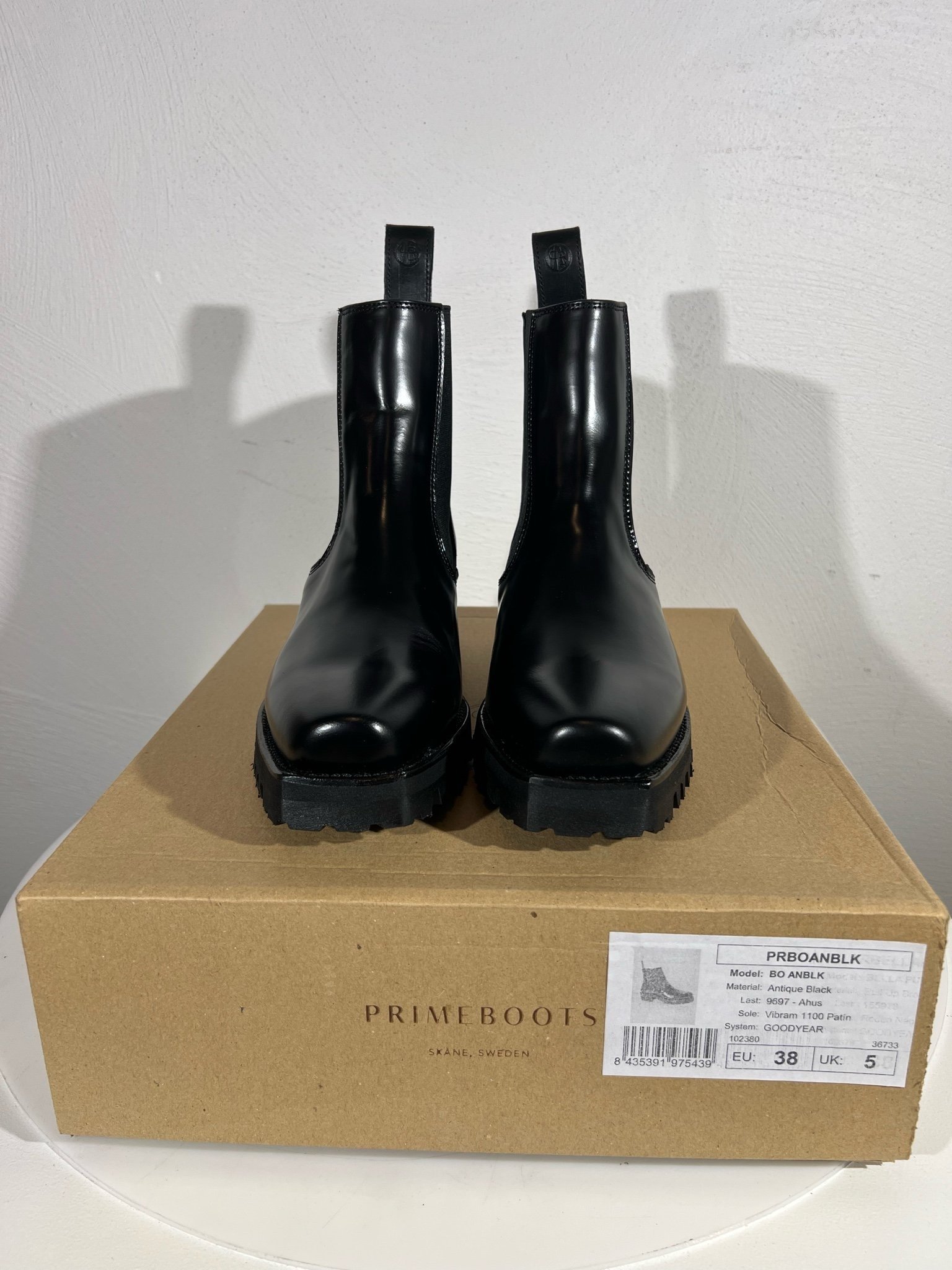 Se produkter som liknar Primeboots BO ANBLK Chelsea B.. på Tradera ...