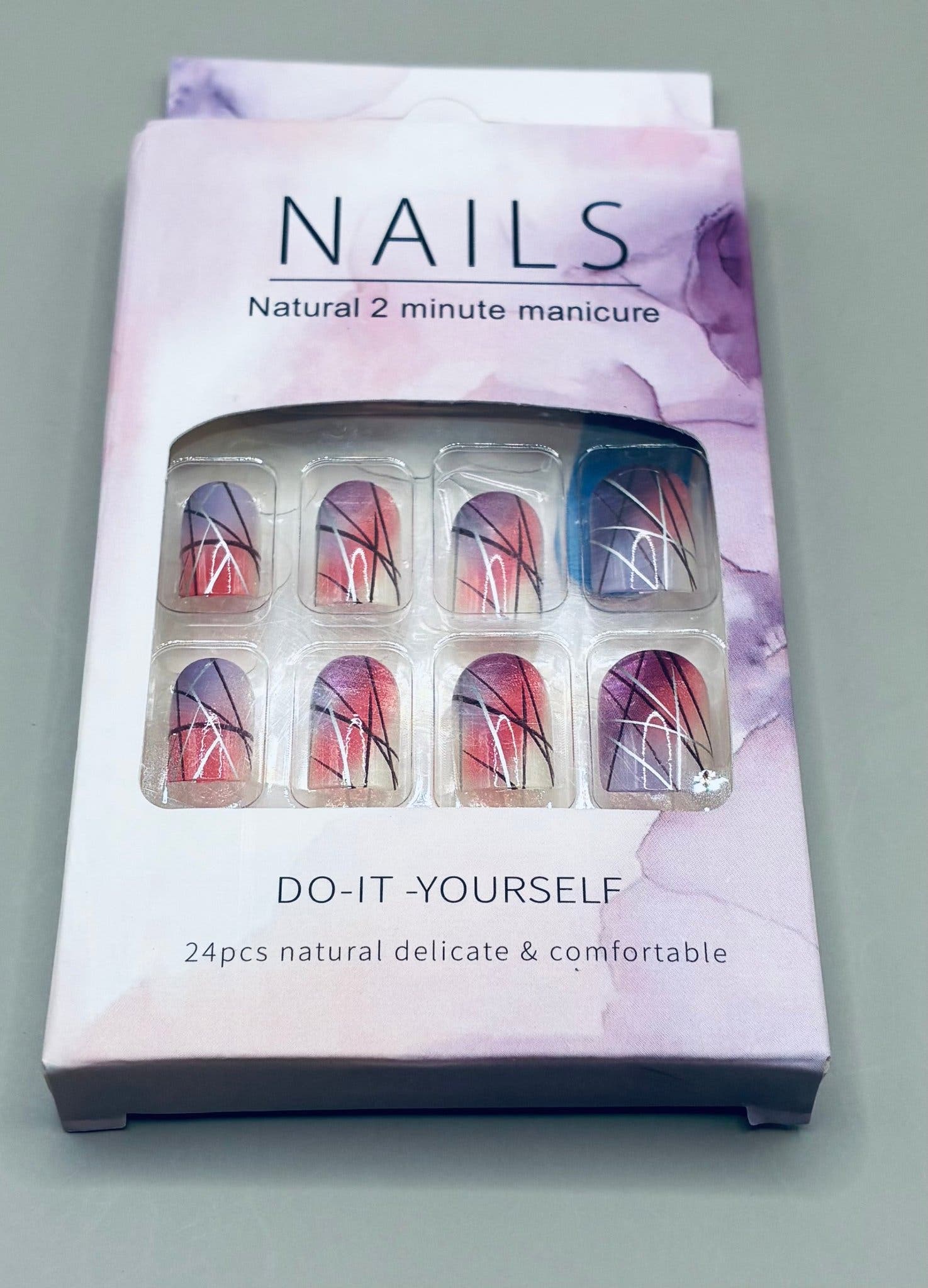 Lösnaglar / Press-on Nails – 24 st – Nail Kit m.. | Köp på Tradera ...