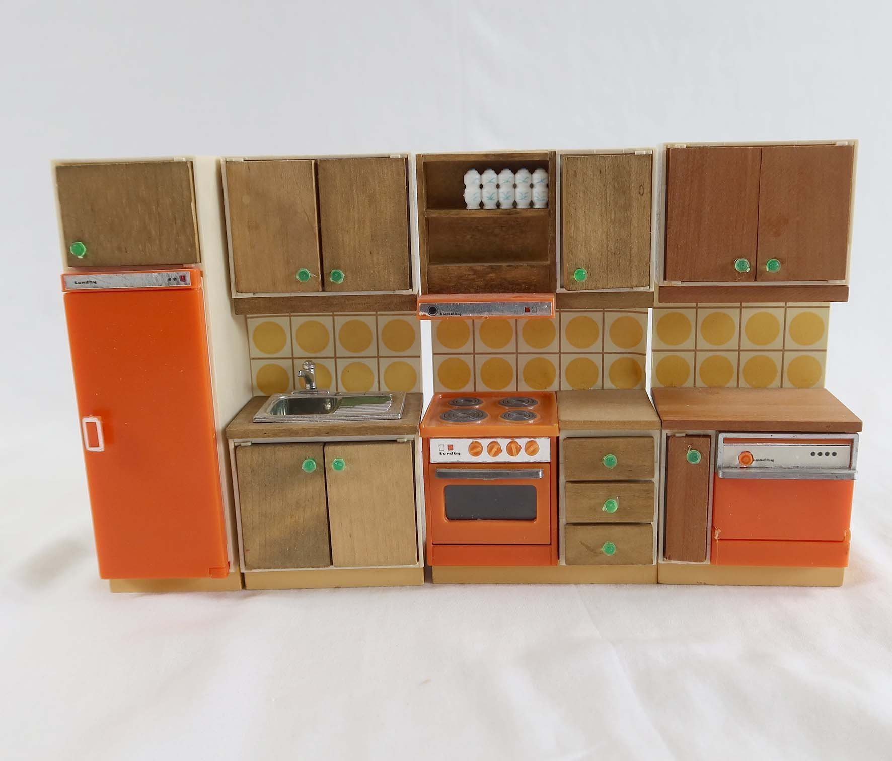 Se produkter som liknar Retro vintage Kök spis diskma.. på Tradera ...