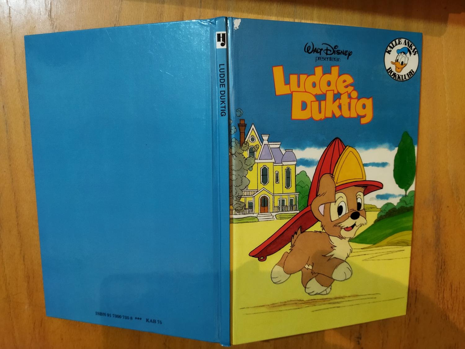 Walt Disney presenterar Ludde .. | Köp från Vinylcomics på Tradera ...