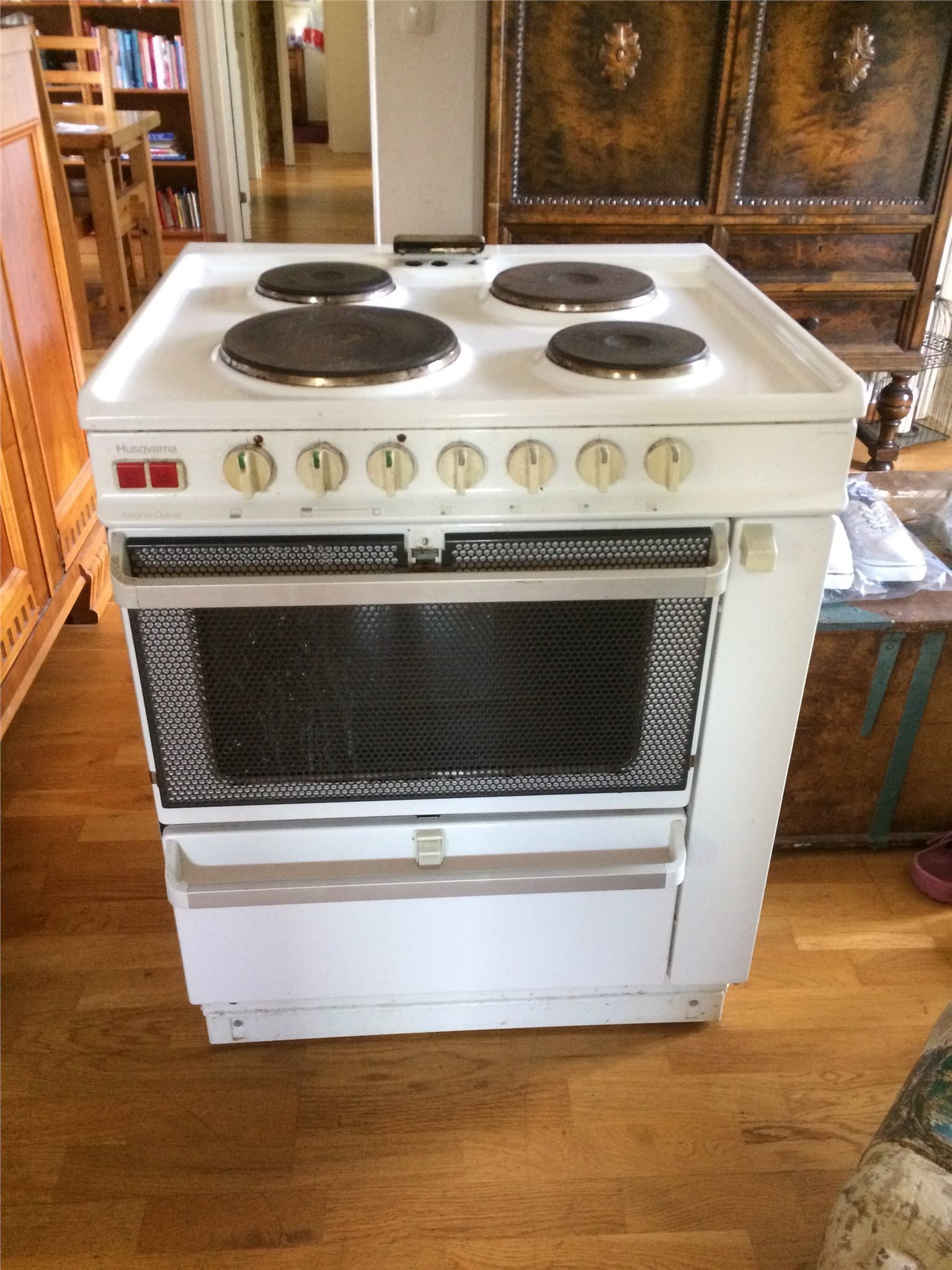 Husqvarna Regina Culinar spis 70 cm bred 400 volt (327354013) ᐈ Köp på ...